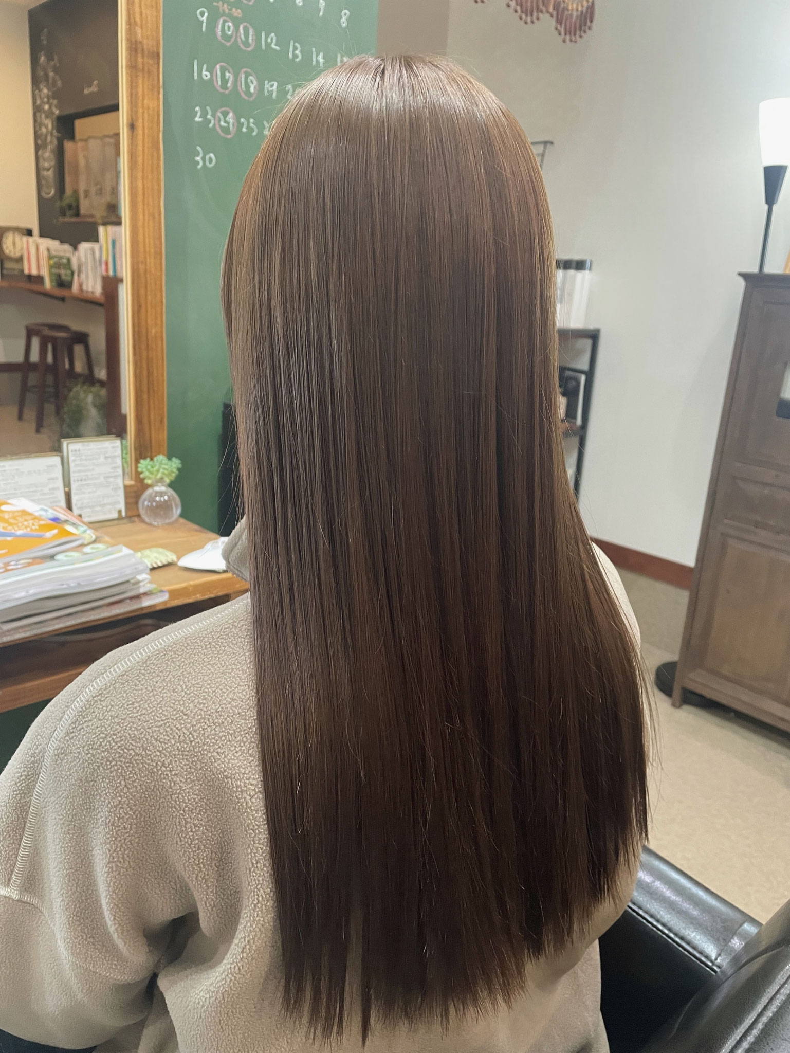 Concept - Zhuzh〈ズーシュ〉hair salon