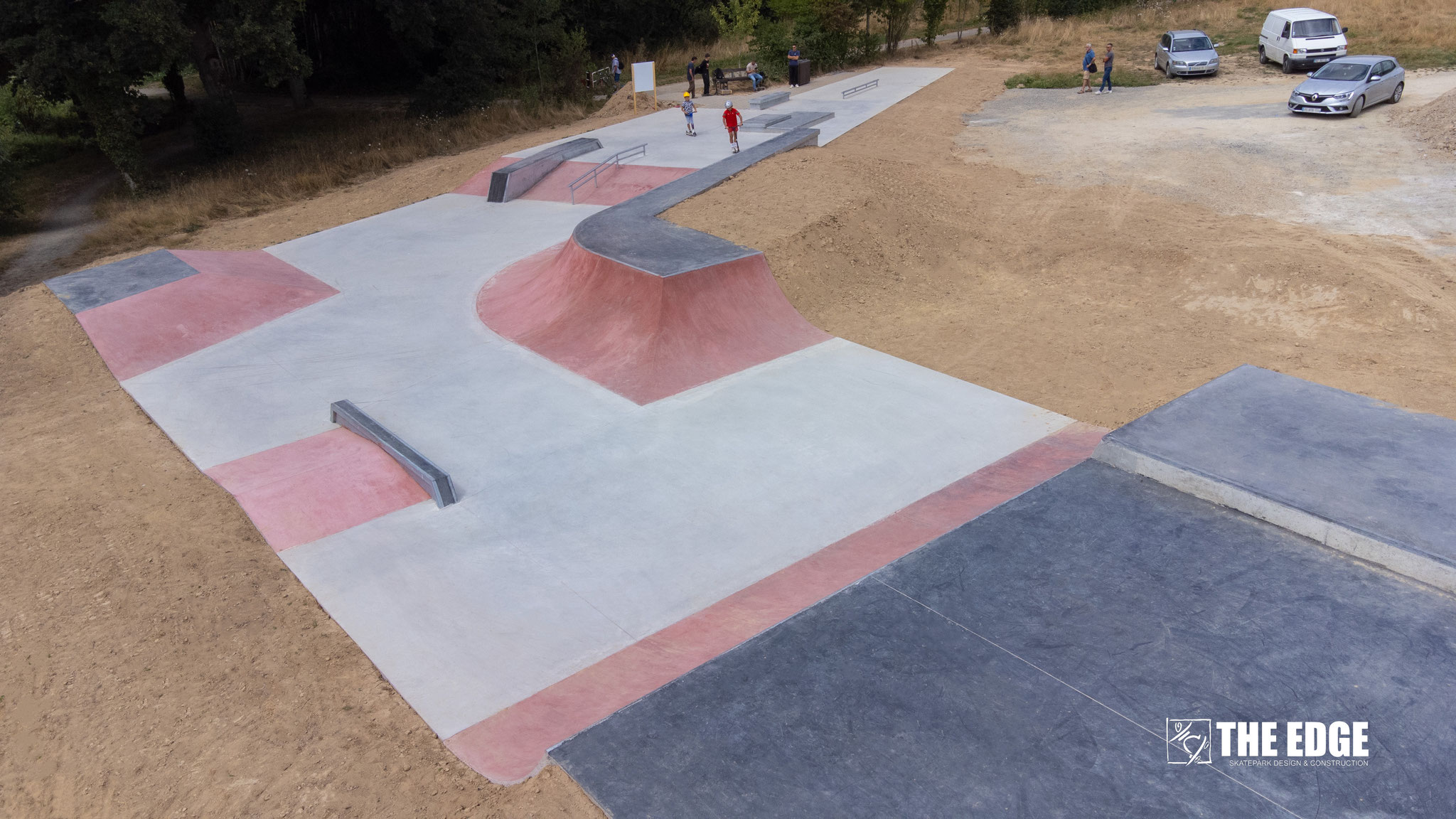 SKATEPARK DE LA MEZIERE - THE EDGE - Skatepark Design & Construction