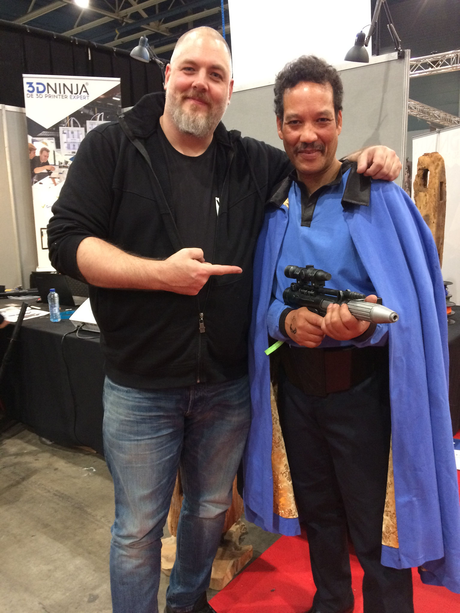 Props In Action "P.I.A." - 3D-PROPS Blasters for display and cosplay.