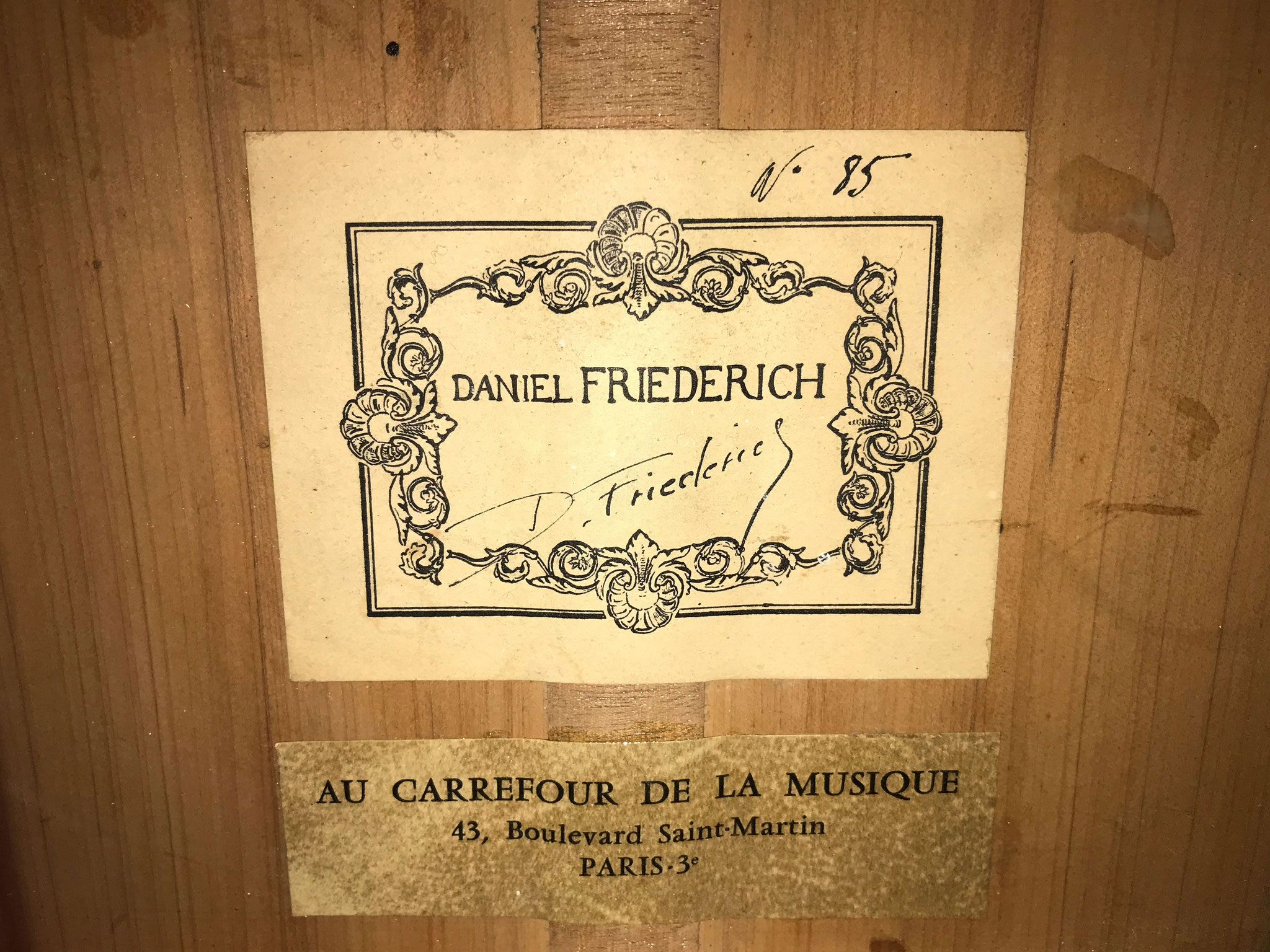 Daniel Friederich 1963 - Classical Guitar - Galerie des Luthiers