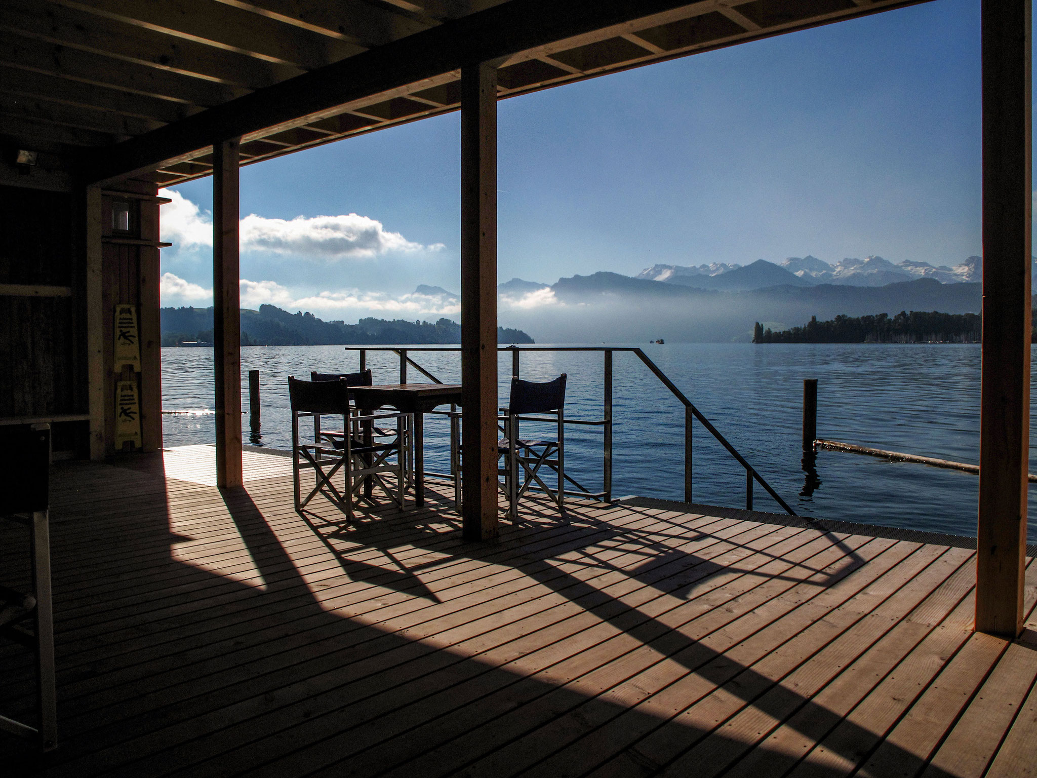 130-jährige Badeanlage im Luzerner Seebecken: - 1544708232s Webseite!