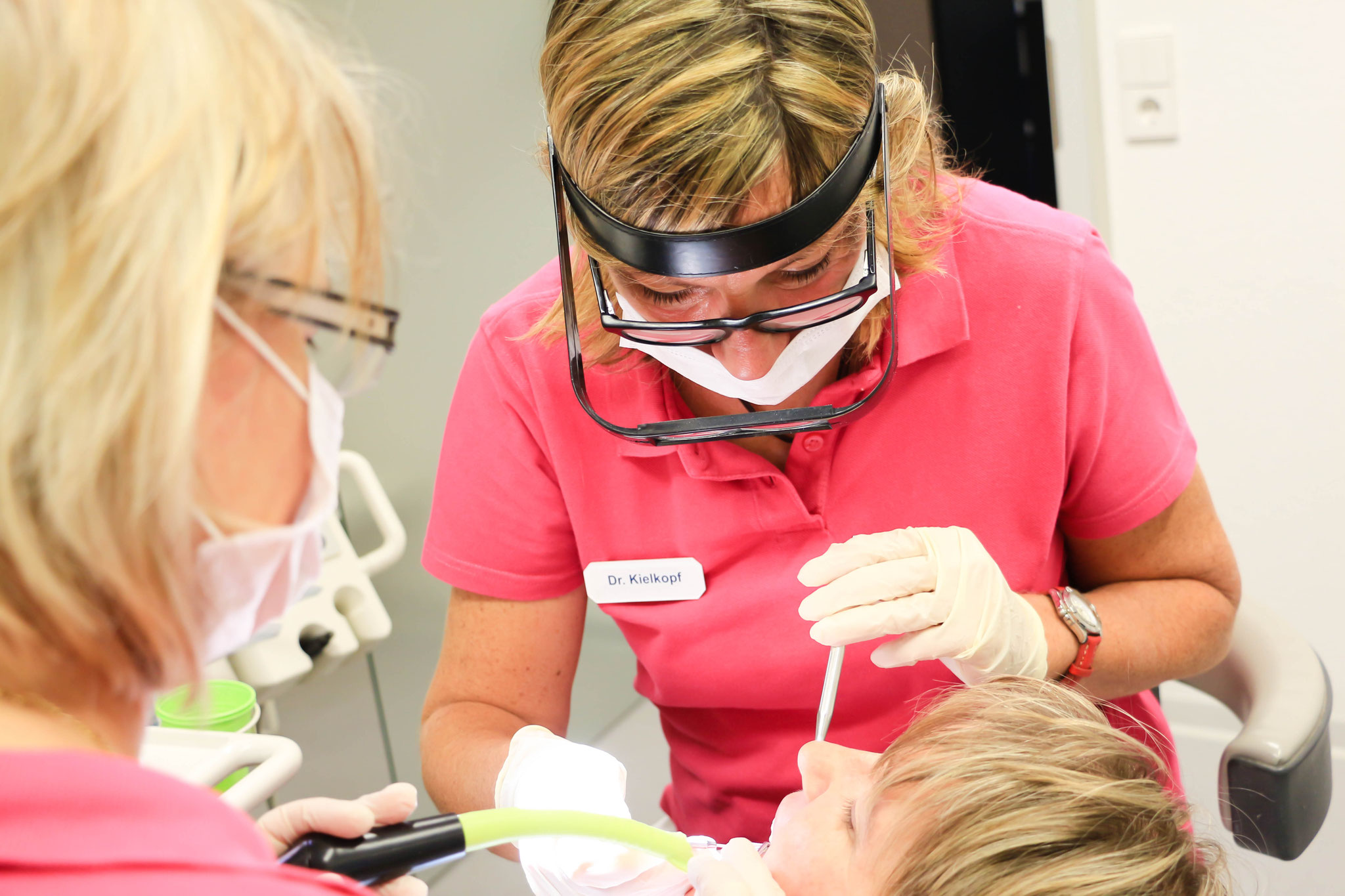 Zahnarztpraxis Dr. Kielkopf - Zahnarzt ist Vertrauenssache
