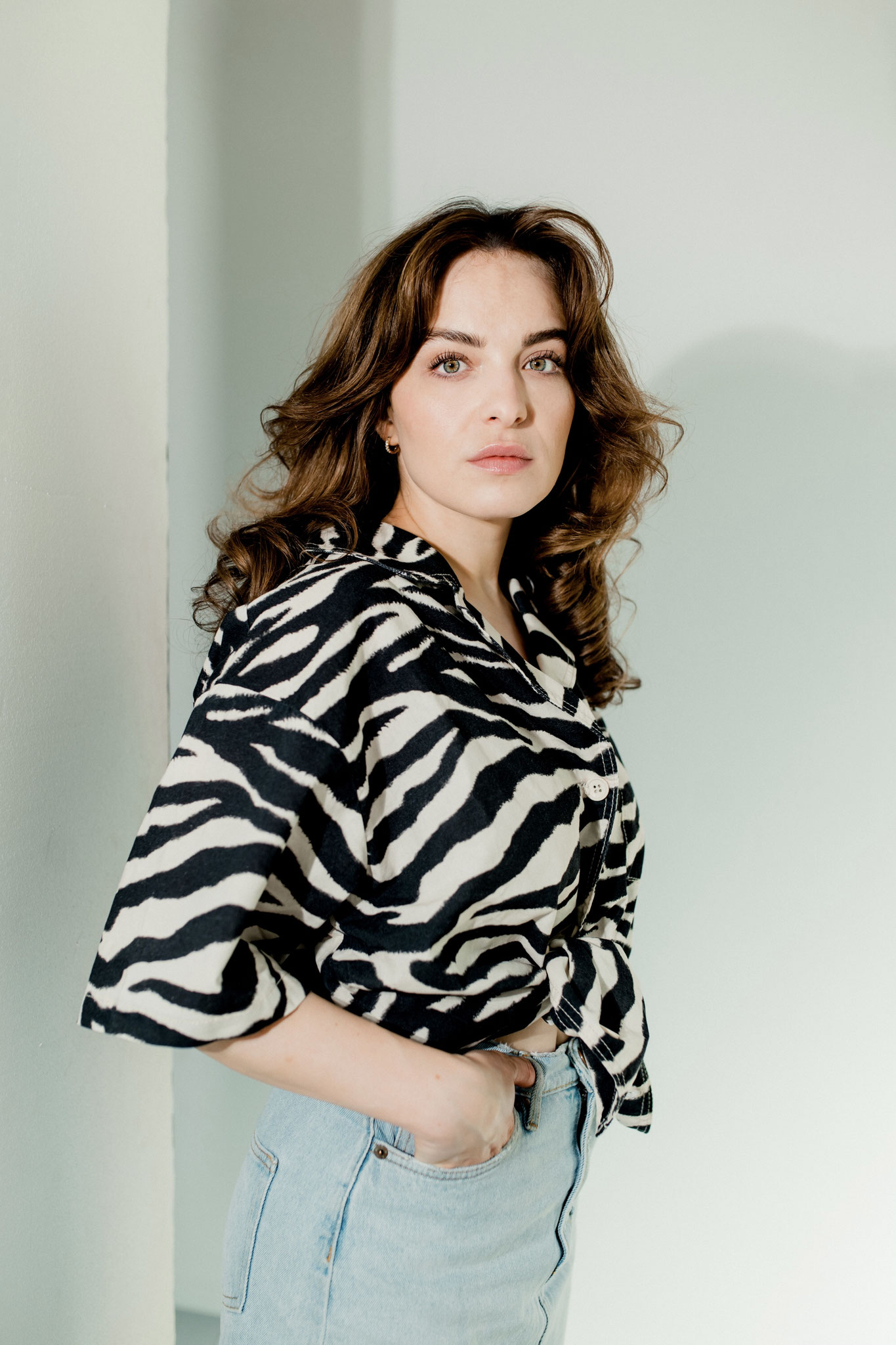 Elegantes Leslie Vanessa Lill Ein Leben Voller Eleganz Und Anmut
