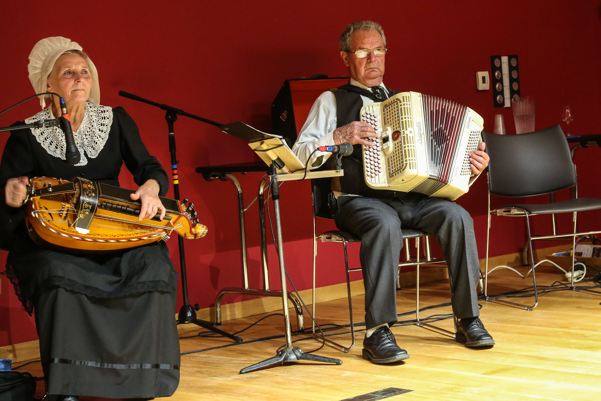 Les Instruments Traditionnels - musique et danses traditionnelles en ...