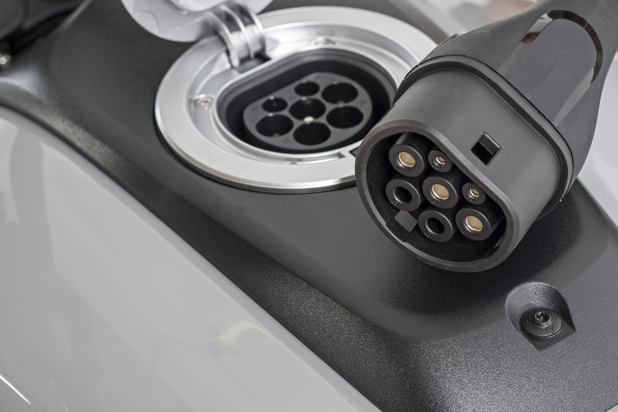 EM8 Modellübersicht - E.F.O-Elektroroller - ES300 - ES400 - ES500 - EB250S - EB250P - ET3000 ...