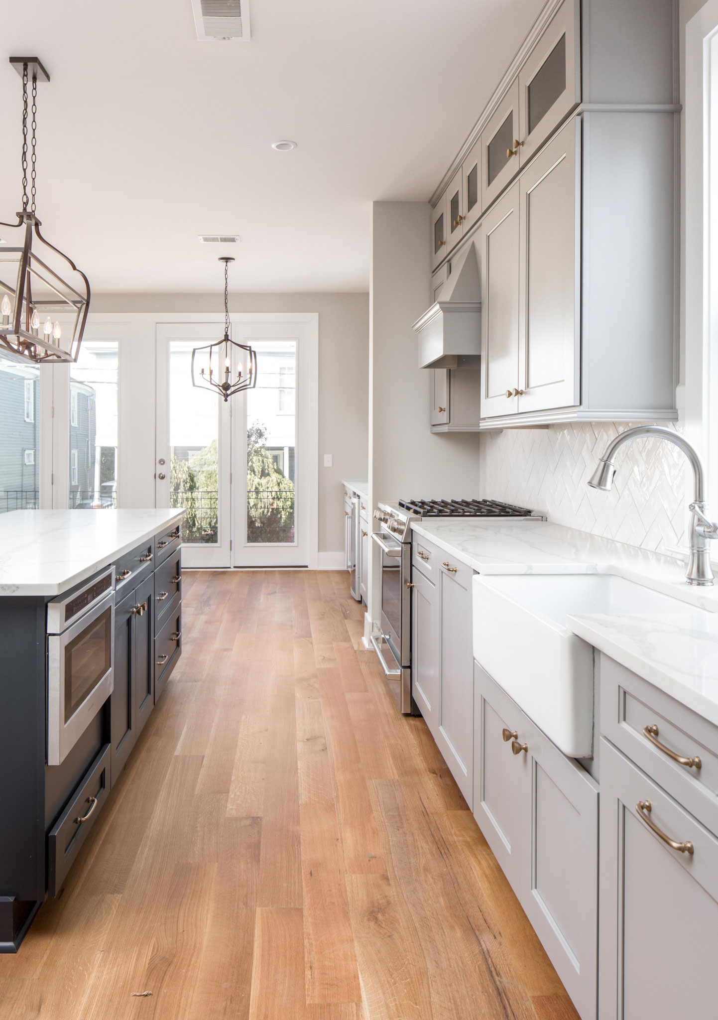 Home - Zourzoukis Homes