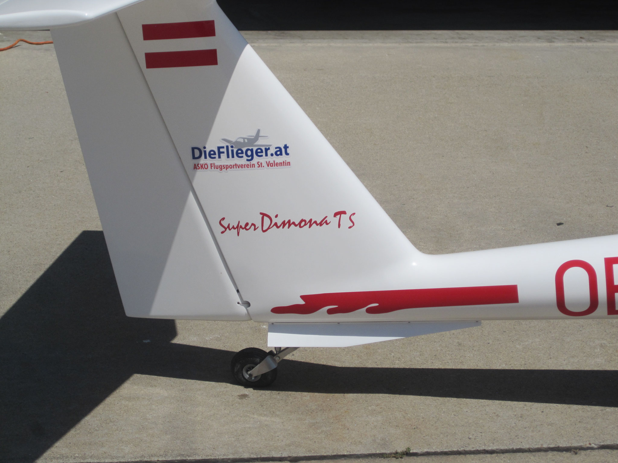 Super Dimona 5.60m - Delro Modelltechnik