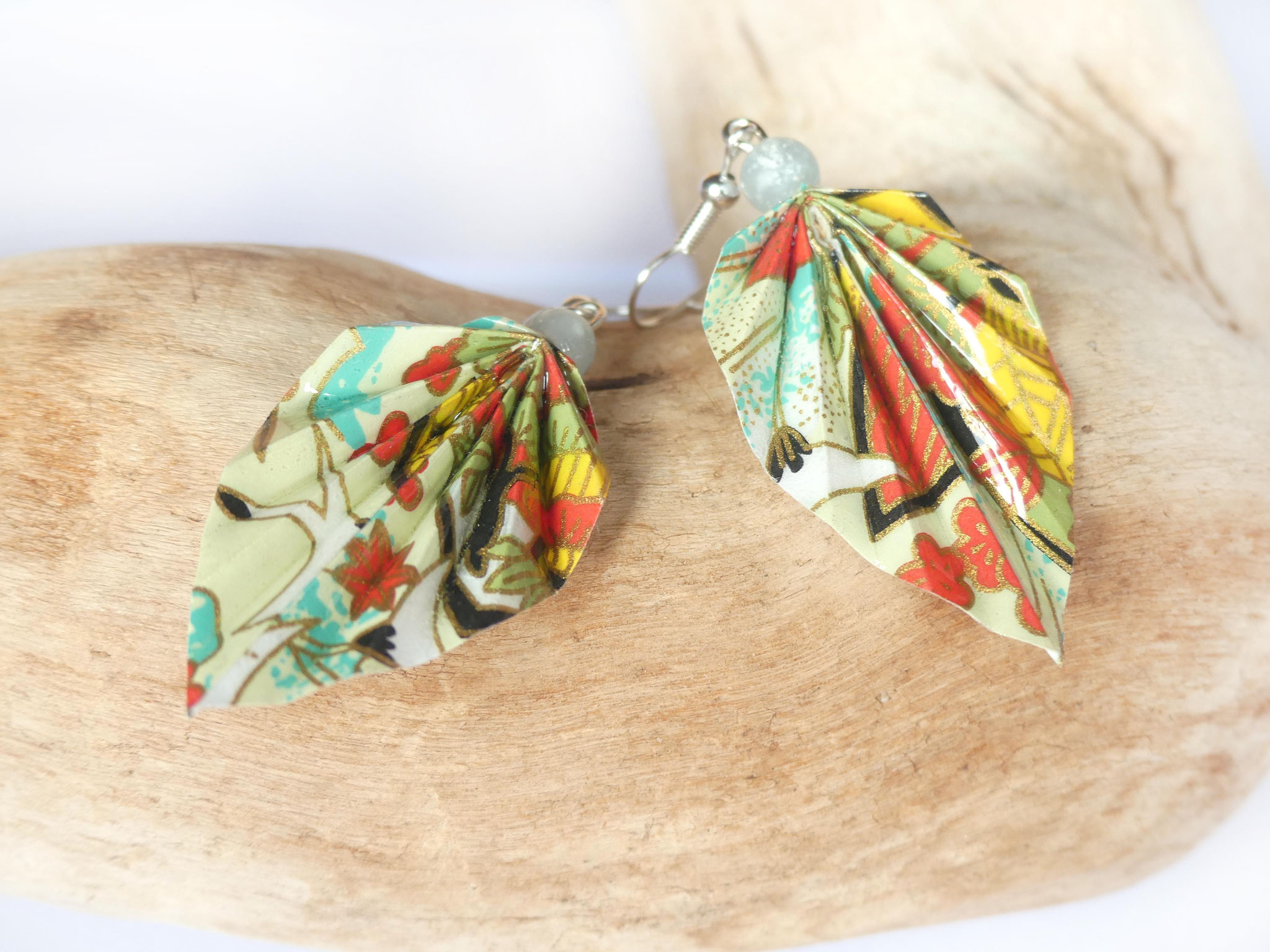 Feuilles Origami - Site de Ju'Crea ! Bijoux origami et accesoires en papier