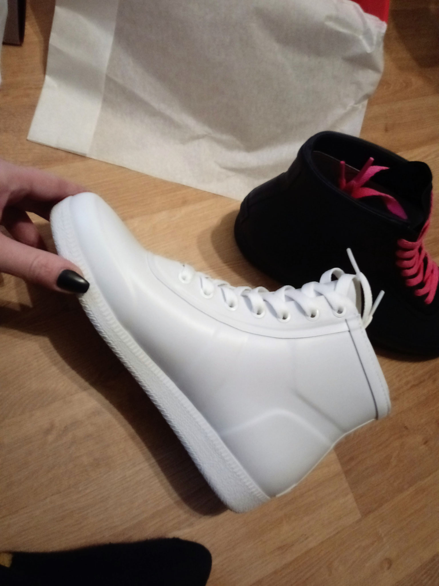 Lady Tinka - Gummistiefel - Lady Tinka - Femdom, Sadistin & Fetischistin