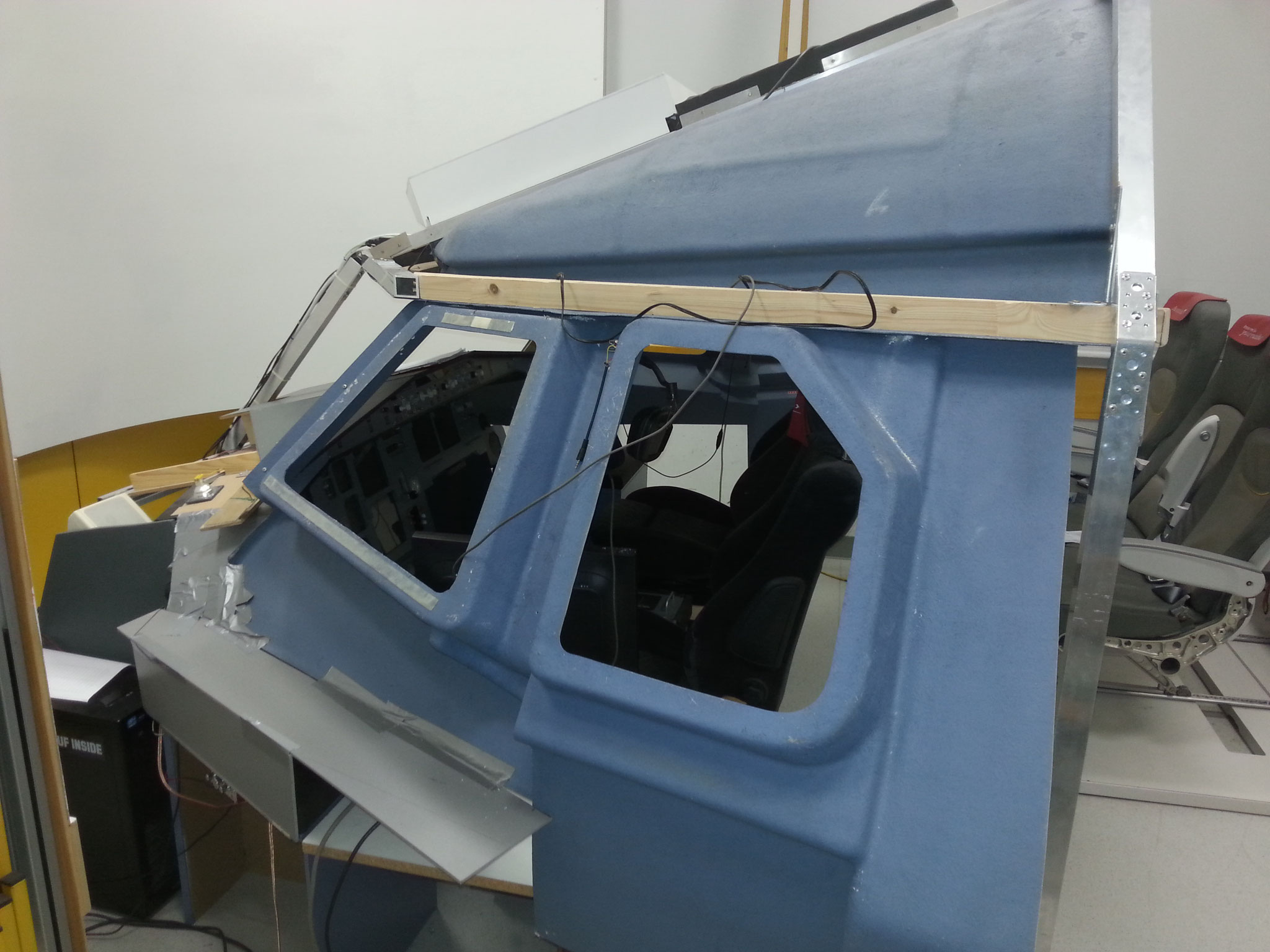 Rahmen (Shell) - Airbus A320 Cockpit