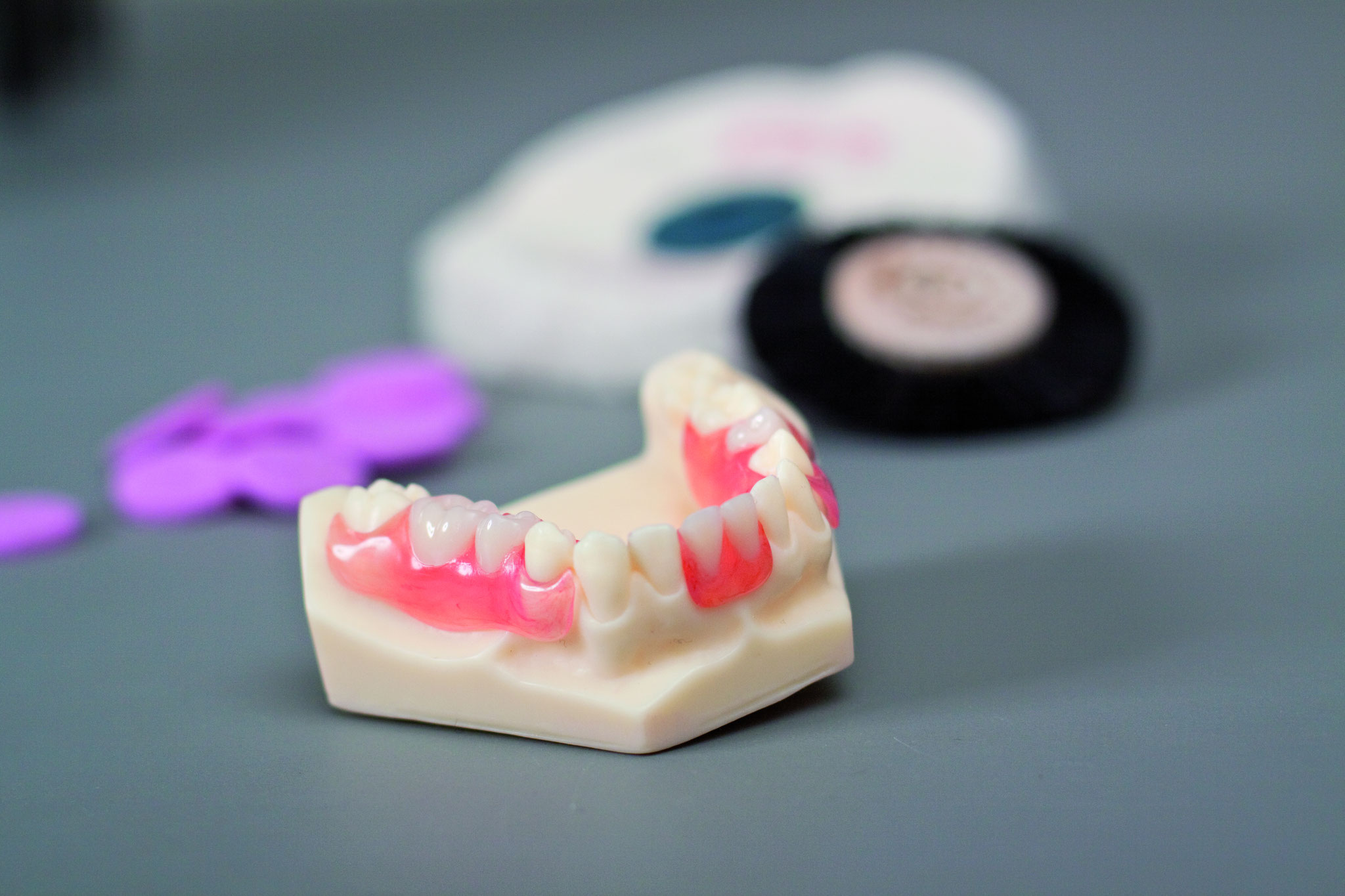 Valplast® - der innovative Prothesenkunststoff - Dentallabor Jürgen ...