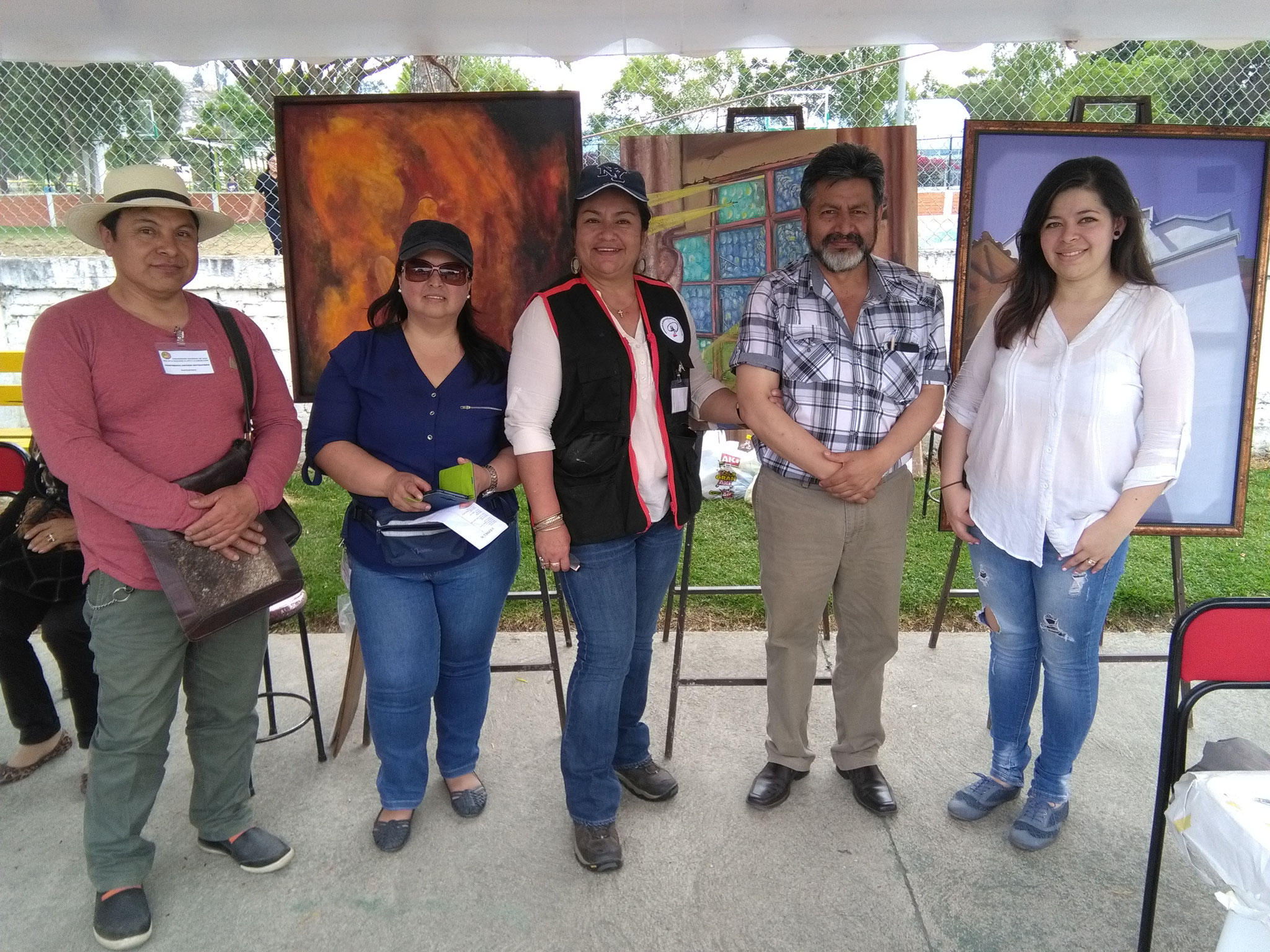 Grupo docente de la Carrera de Artes Plásticas. - Página de la Carrera