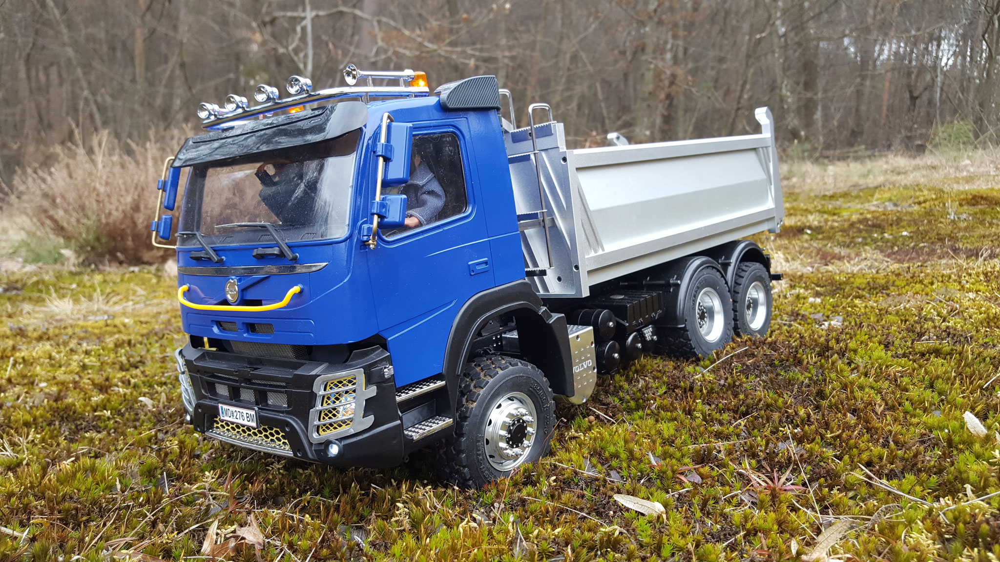 Volvo FMX 6x6 1:14 - truckbastlers Webseite!