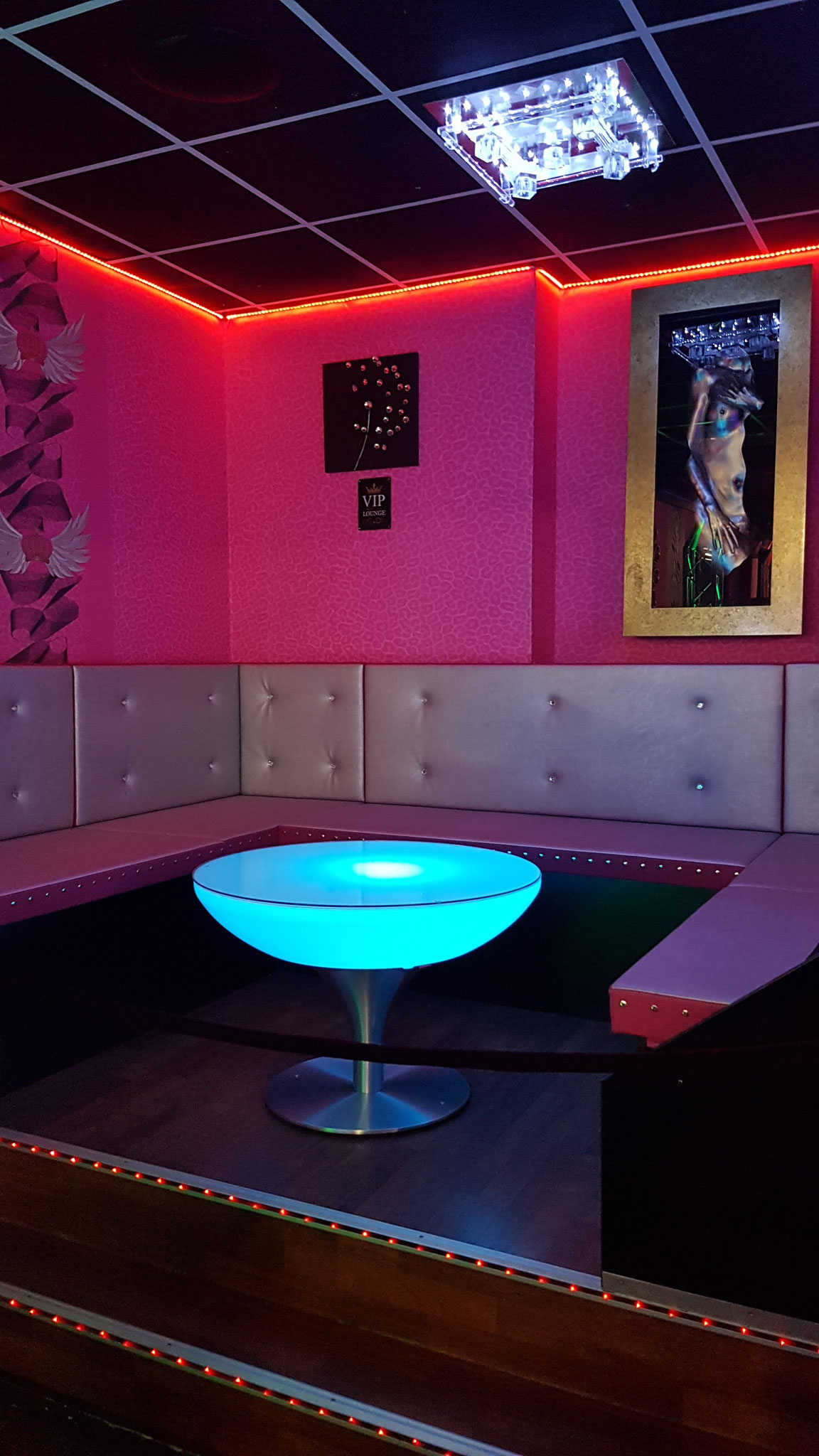 VIP Lounge mieten - Discothek FUN - Die Partyarena