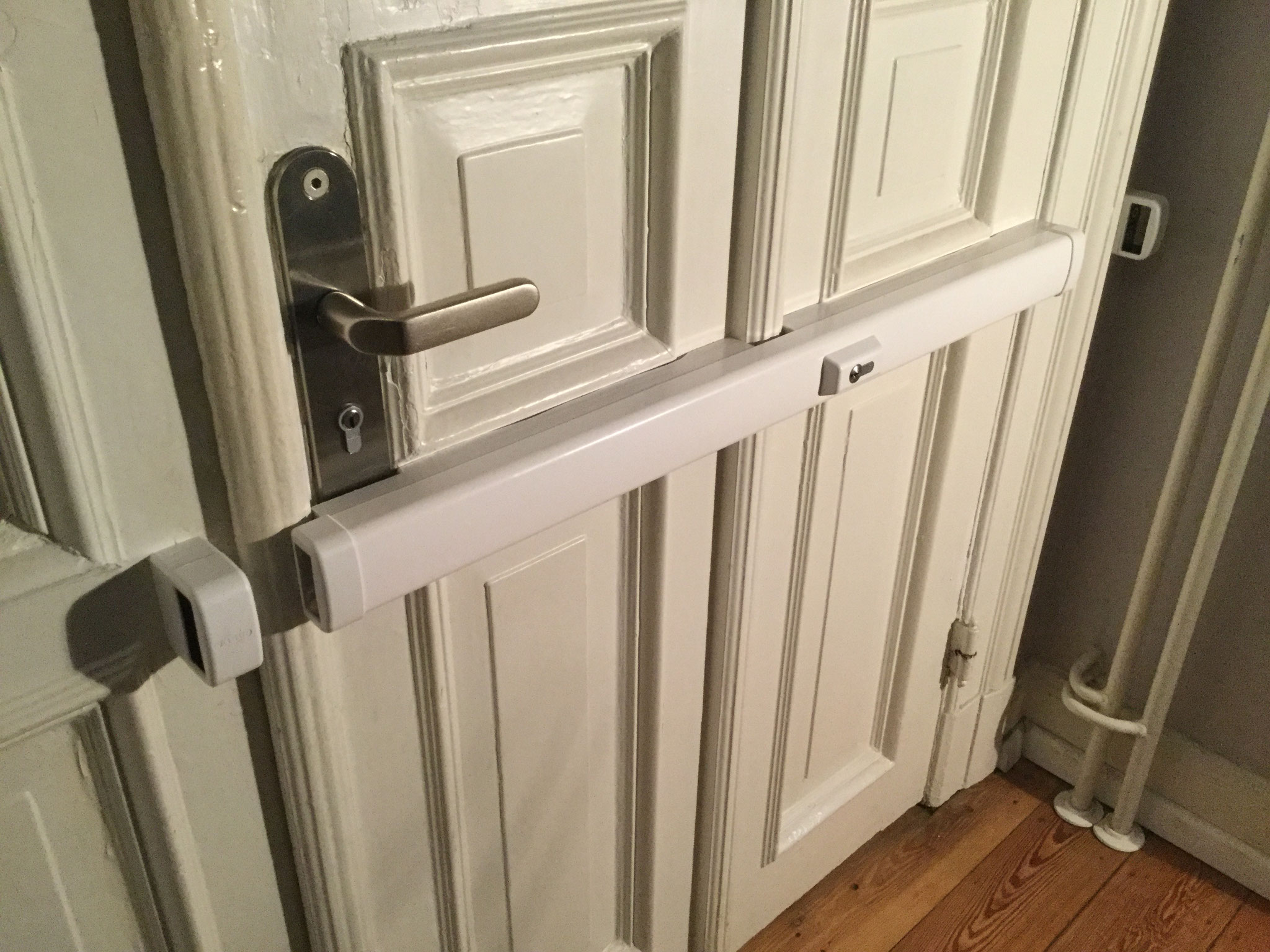 Panzerriegel Hamburg | Einbau Einbruchschutz Tür - günstig