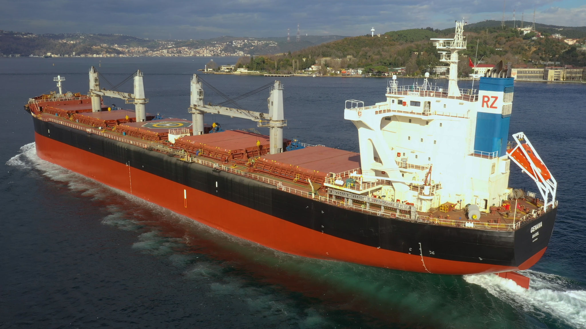 Vessels - Reederei Zurich AG