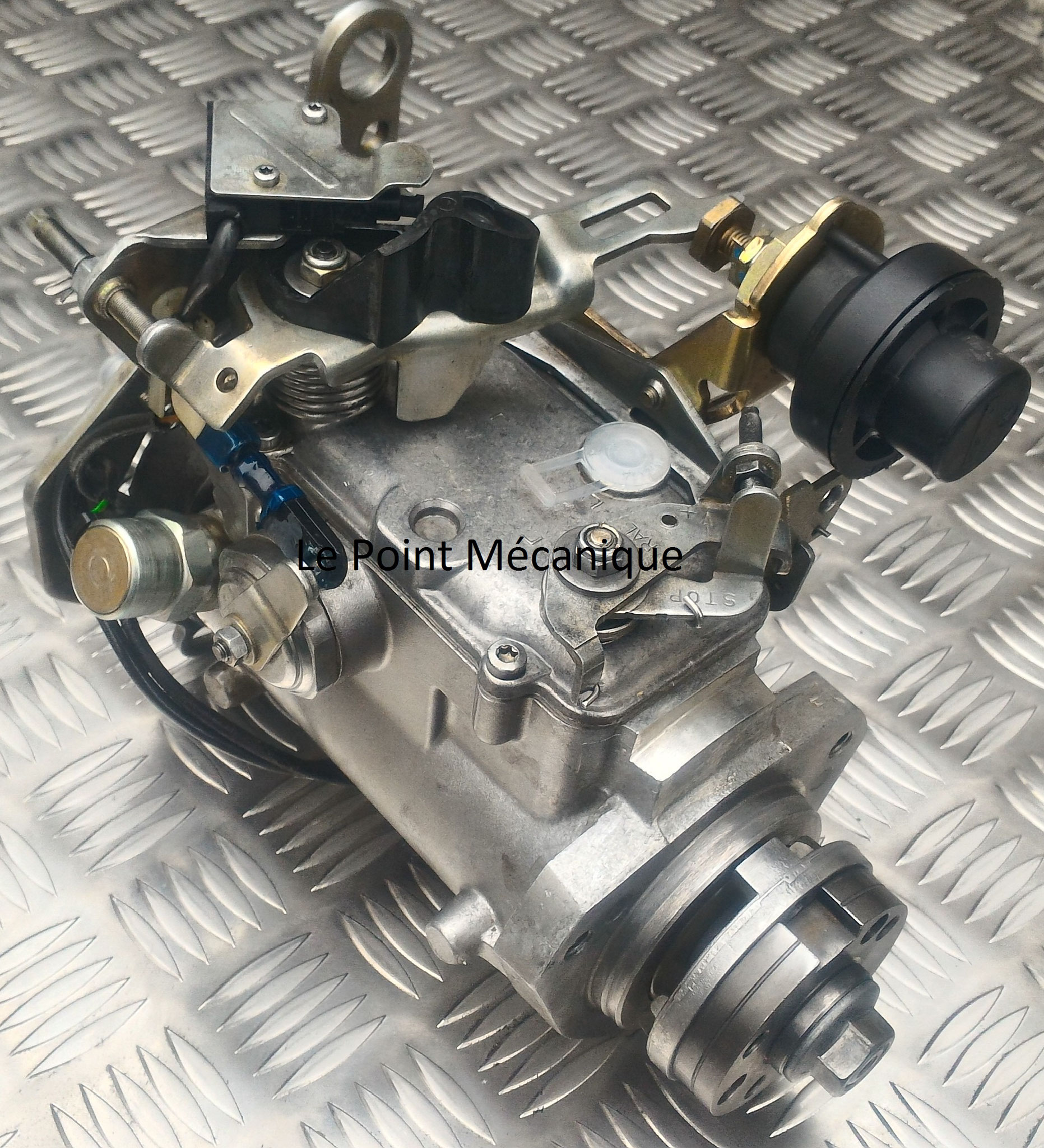 Pompe d'injection Delphi / Lucas / Roto diesel R8445B134F - Le Point ...