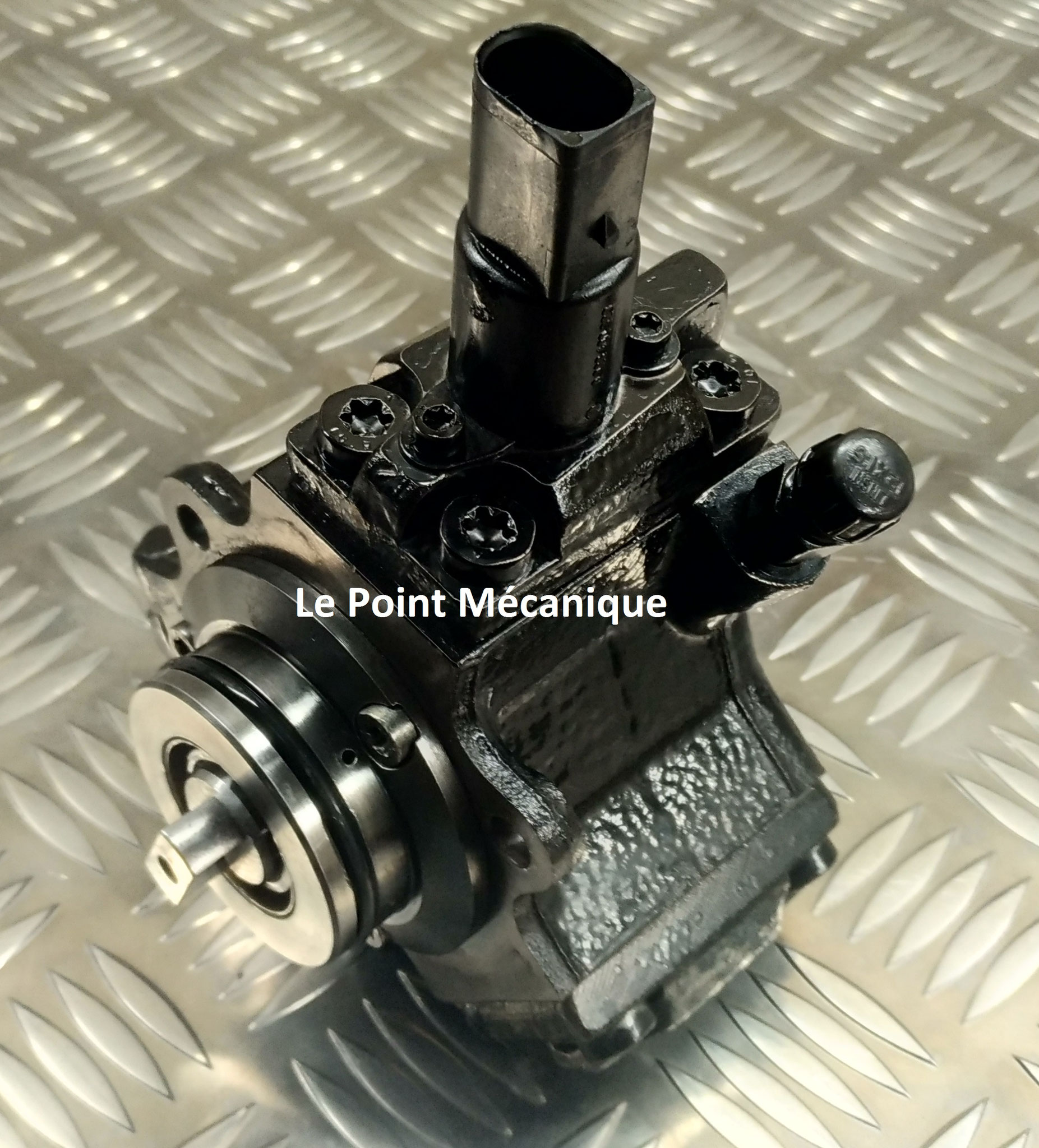 Pompe à injection Bosch Mercedes 0445010024 - Le Point Mécanique