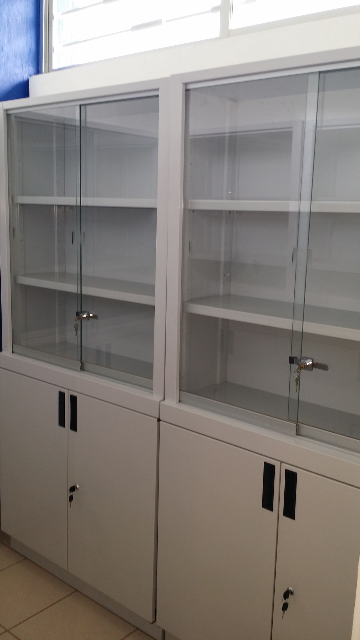 Gabinetes para laboratorio en queretaro - Muebles para laboratorio en ...