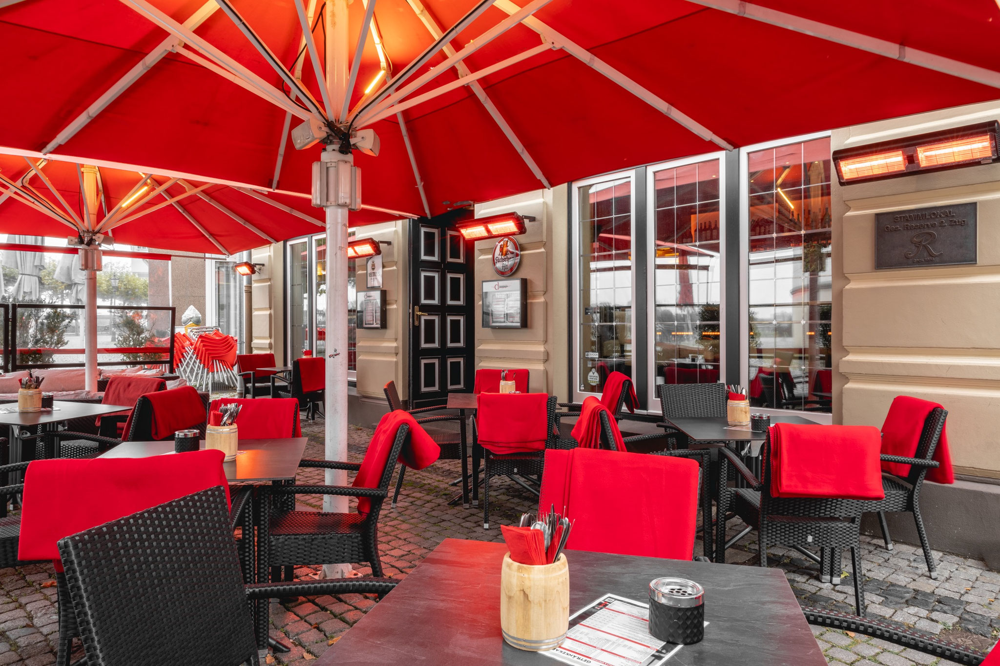 Das d-town Düsseldorf - dtown Restaurant & Bar Düsseldorf