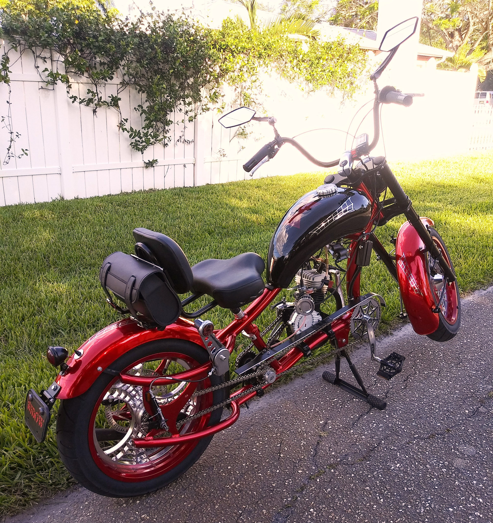 PHOTO GALLERY: Gas & Electric Bike Builds - PedalChopper