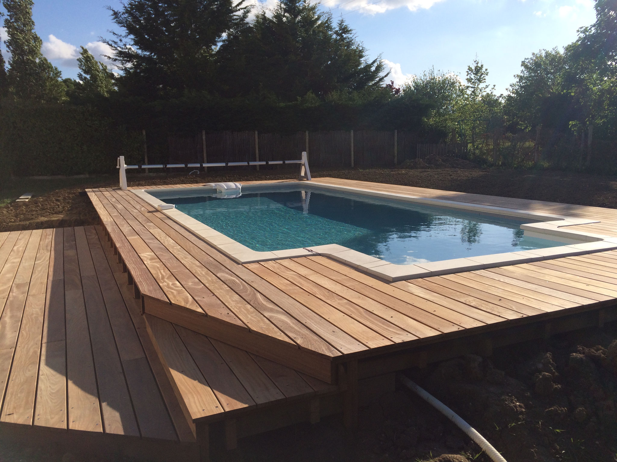 terrasse entourage de piscine bois exotique CUMARU - Site de boisdenfance