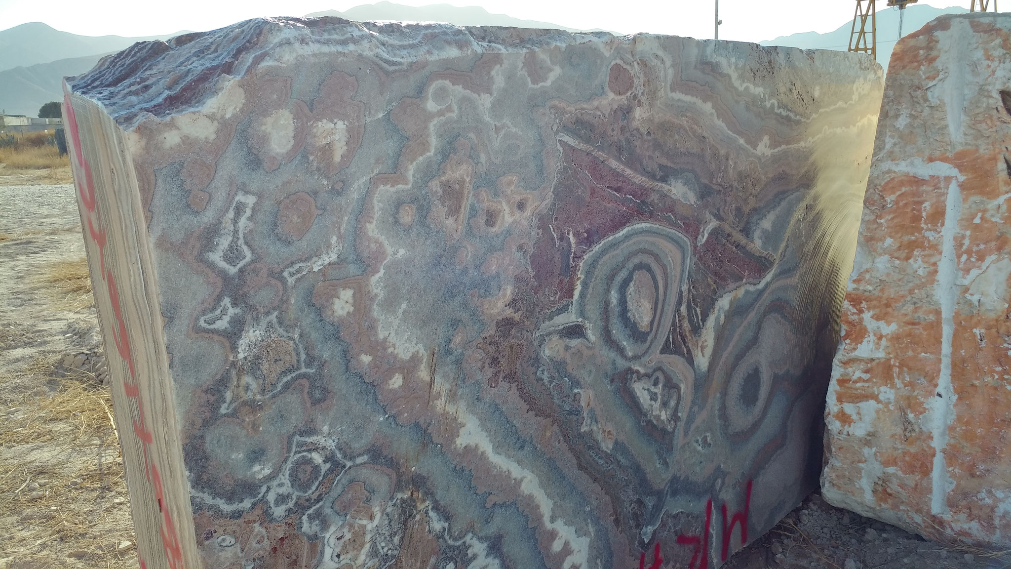 Black Onyx Blocks | Quarry Owners - Onyx Slabs | Onyx Blocks