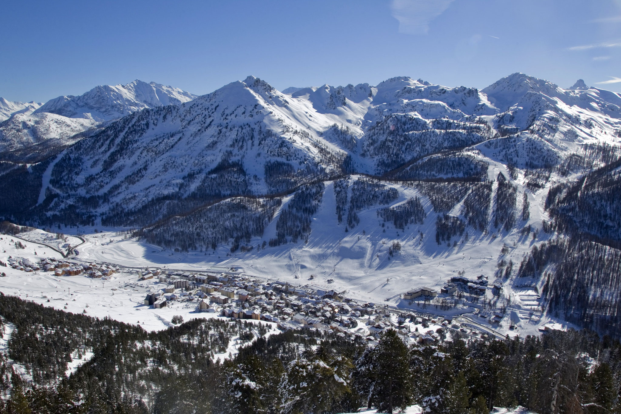 Montgenevre Ski Resort - Opening Dates Ski Season 2024-2025 - Europe's ...