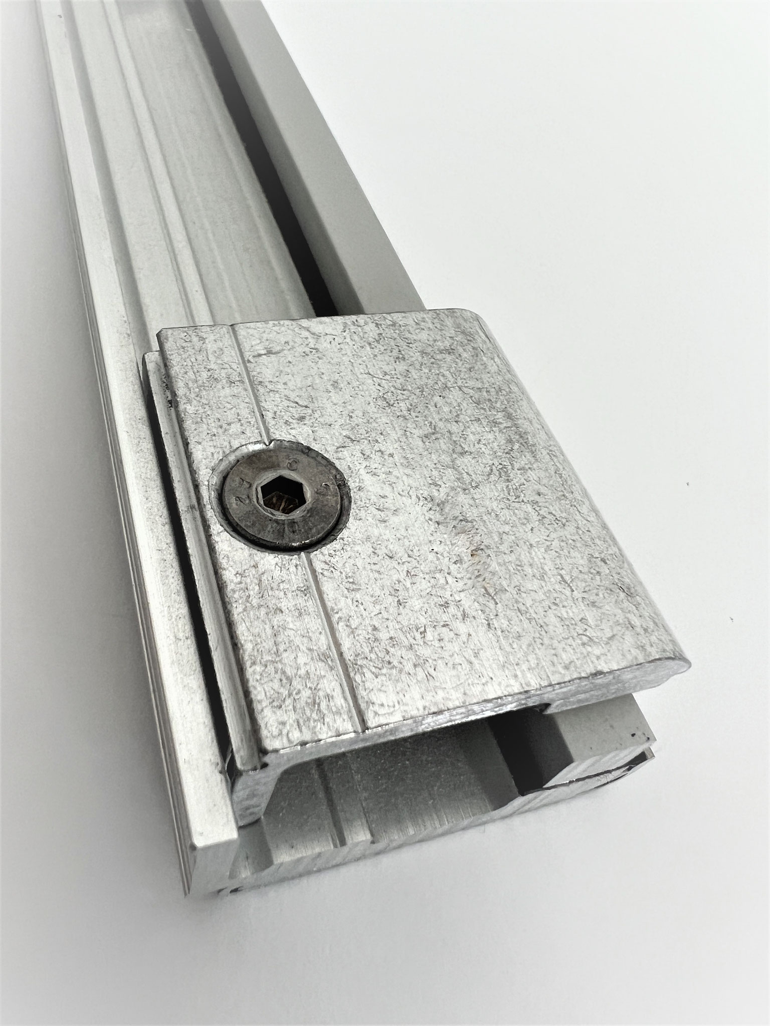 Klemmprofile für Duschtrennwände - sicher und elegant | Unser Shop ...