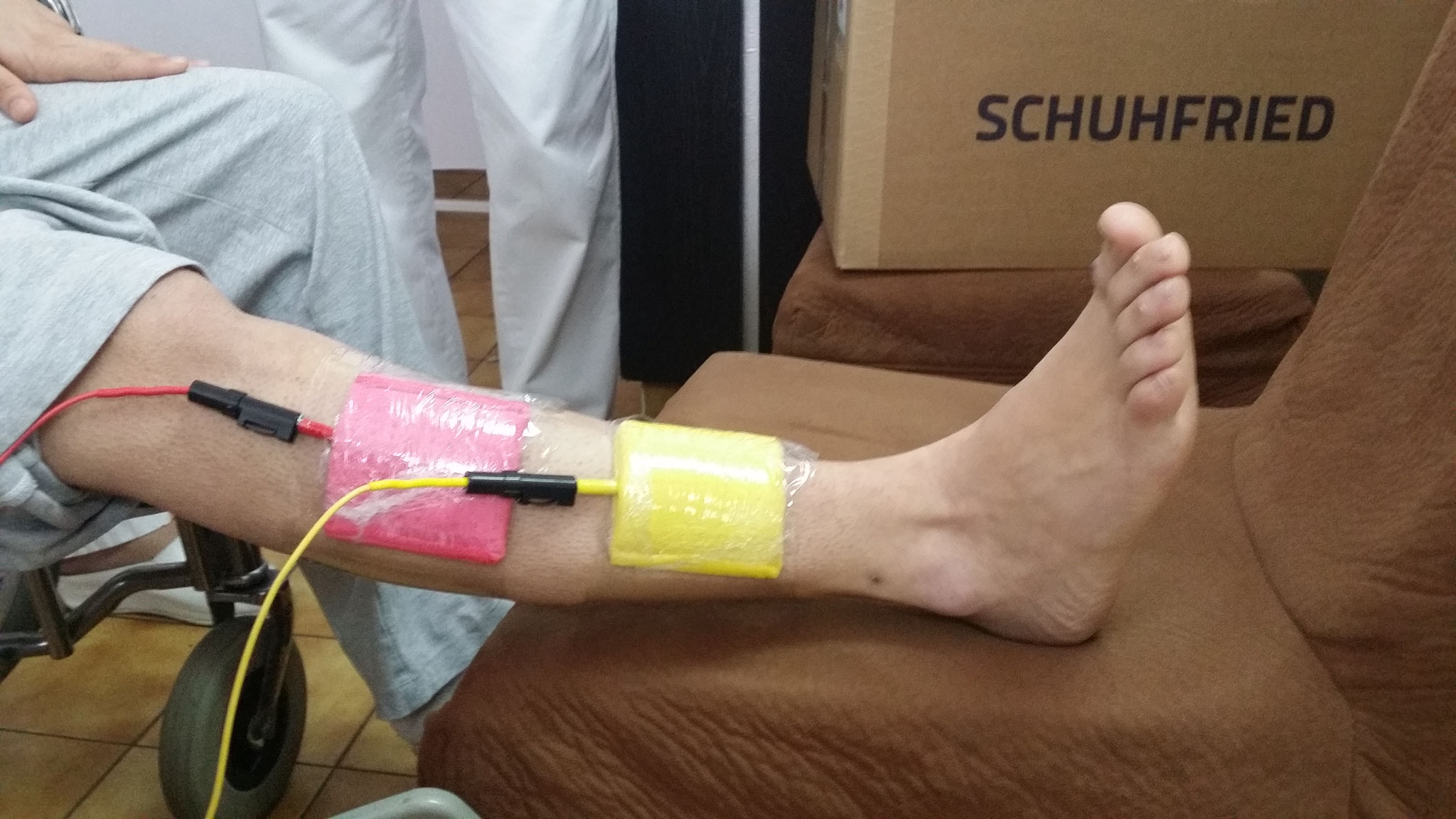 Elektrostimulation bei Lähmungen - Dr. Peter Biowski Ihr erster Kontakt ...