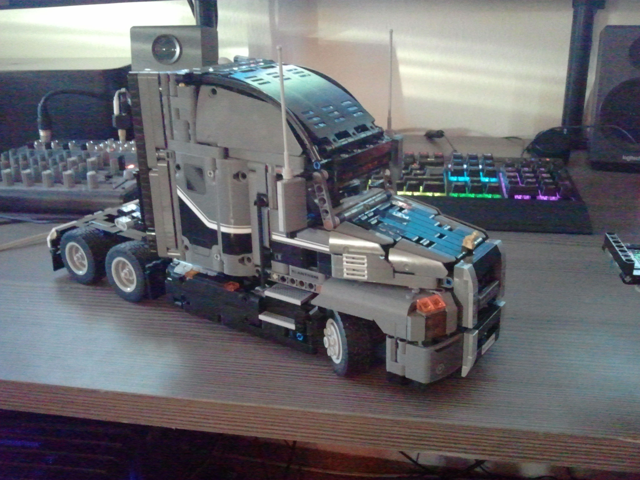 Mack Anthem Lego Technic (42078) - patrick-zockts Webseite!