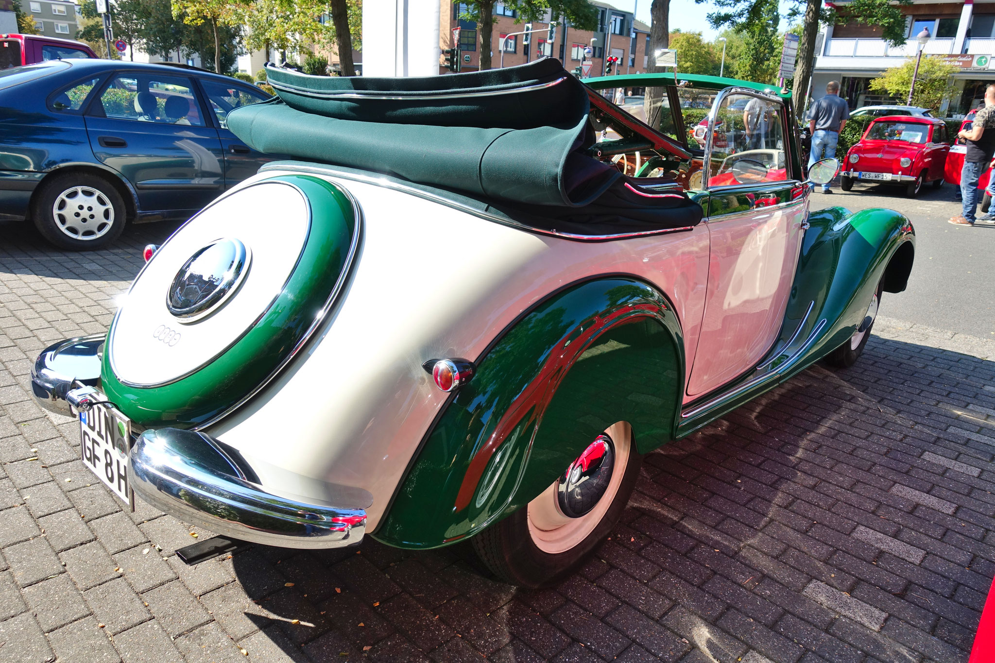 IFA F8 Cabrio - NOSW - Oldtimergemeinschaft aus Schermbeck