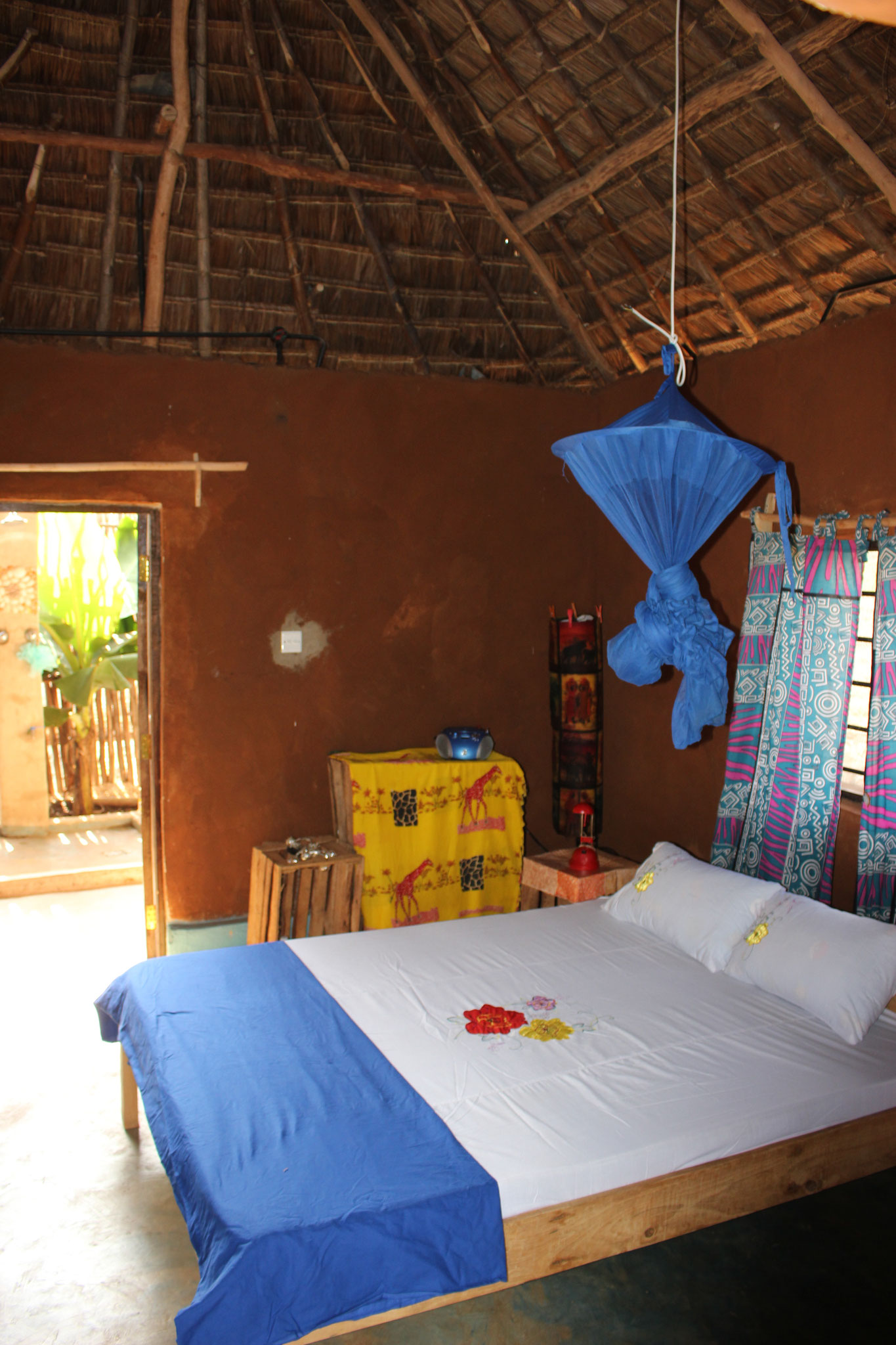 Traditional Kenyan Houses - bahati diani house glamping