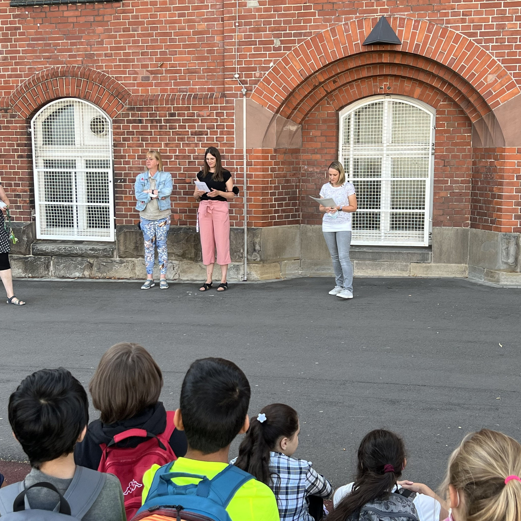 Einschulung der 5er - Hauptschule Barmen-Südwest