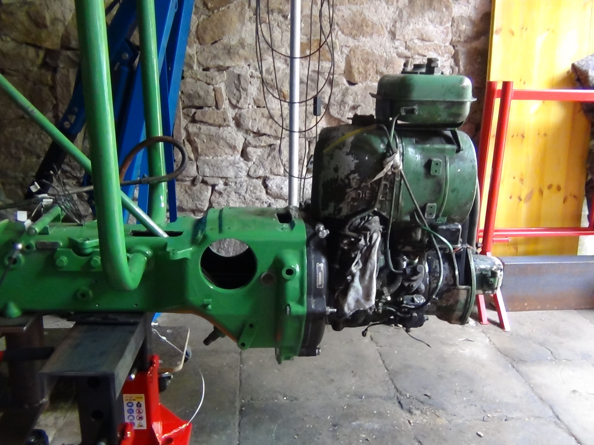 Bilder Holder B12 Motor Bauteil 0001 - 0021 - traktortreffs Webseite!