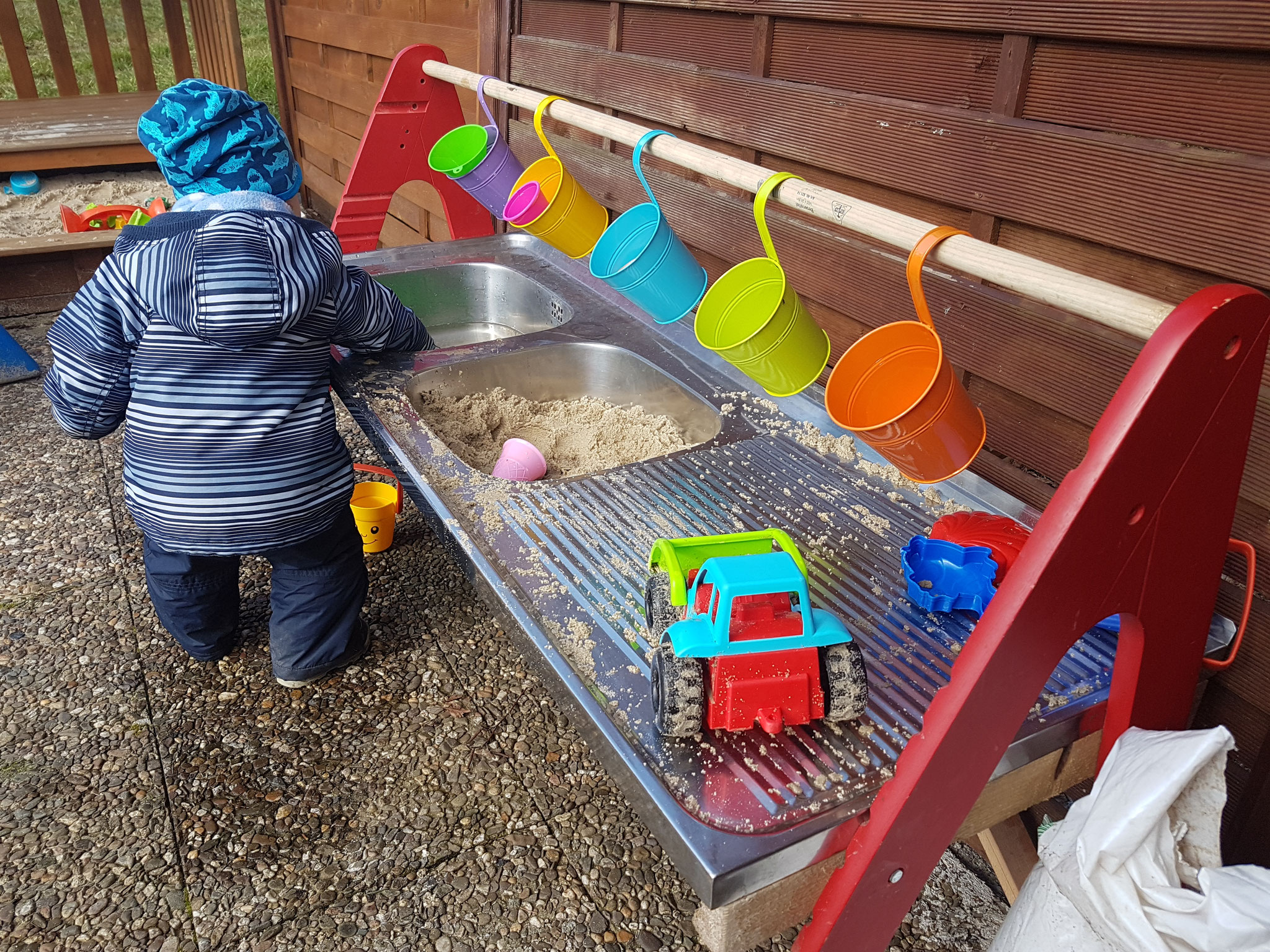 Matschtisch DIY - Luninie