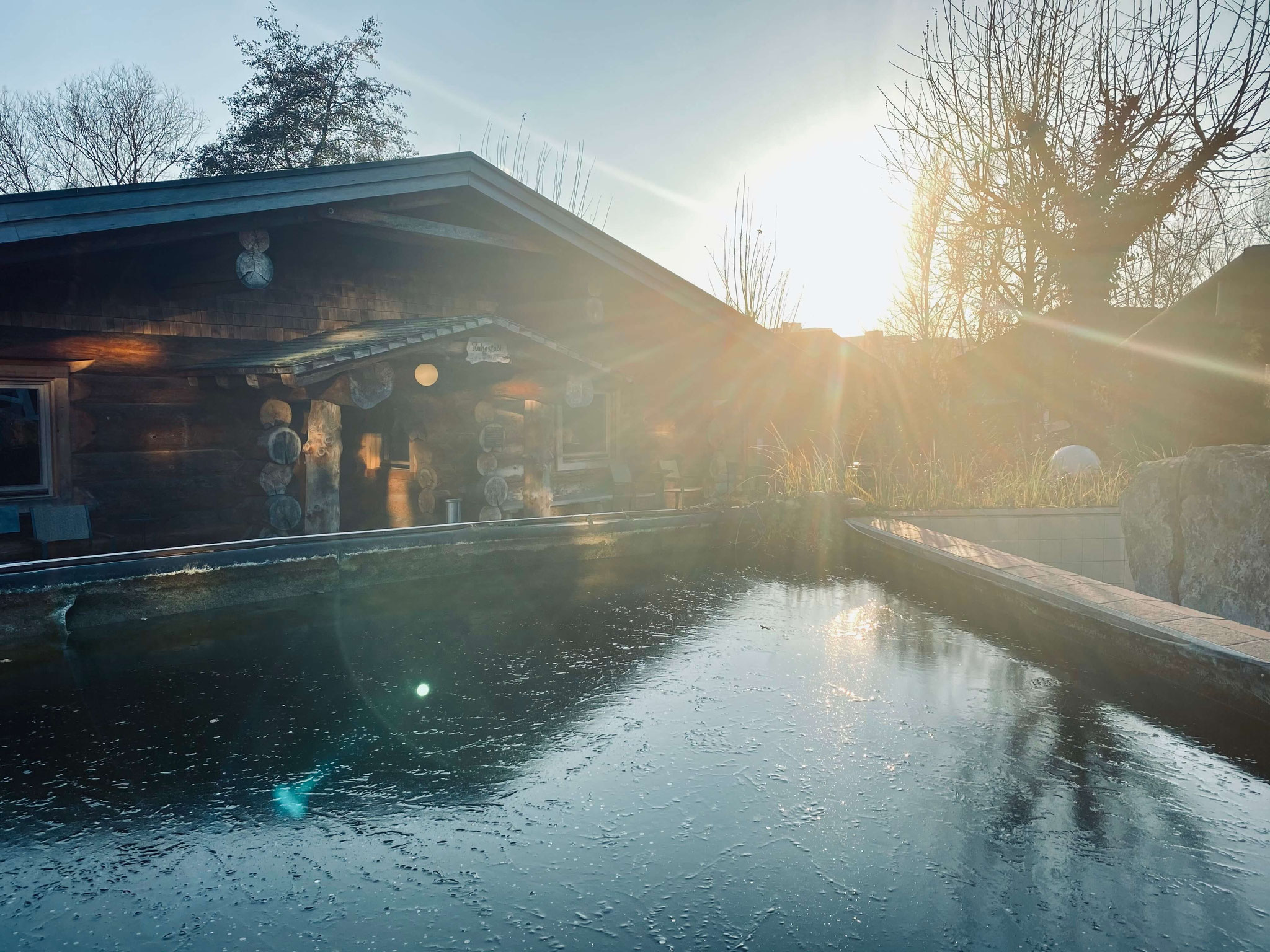 Herzlich willkommen im Saunagarten Mainaschaff am Mainparksee ...