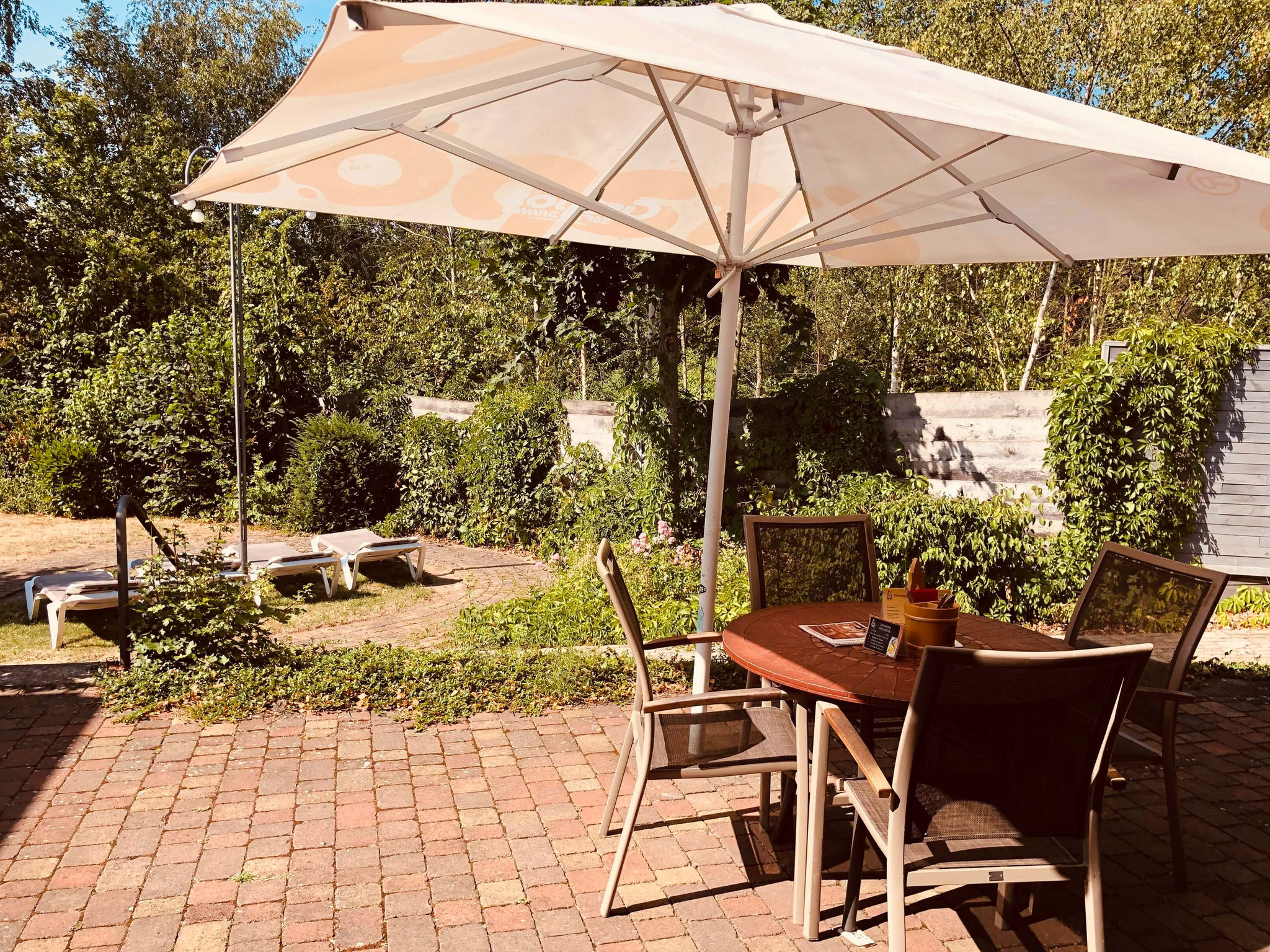 Herzlich willkommen im Saunagarten Mainaschaff am Mainparksee ...