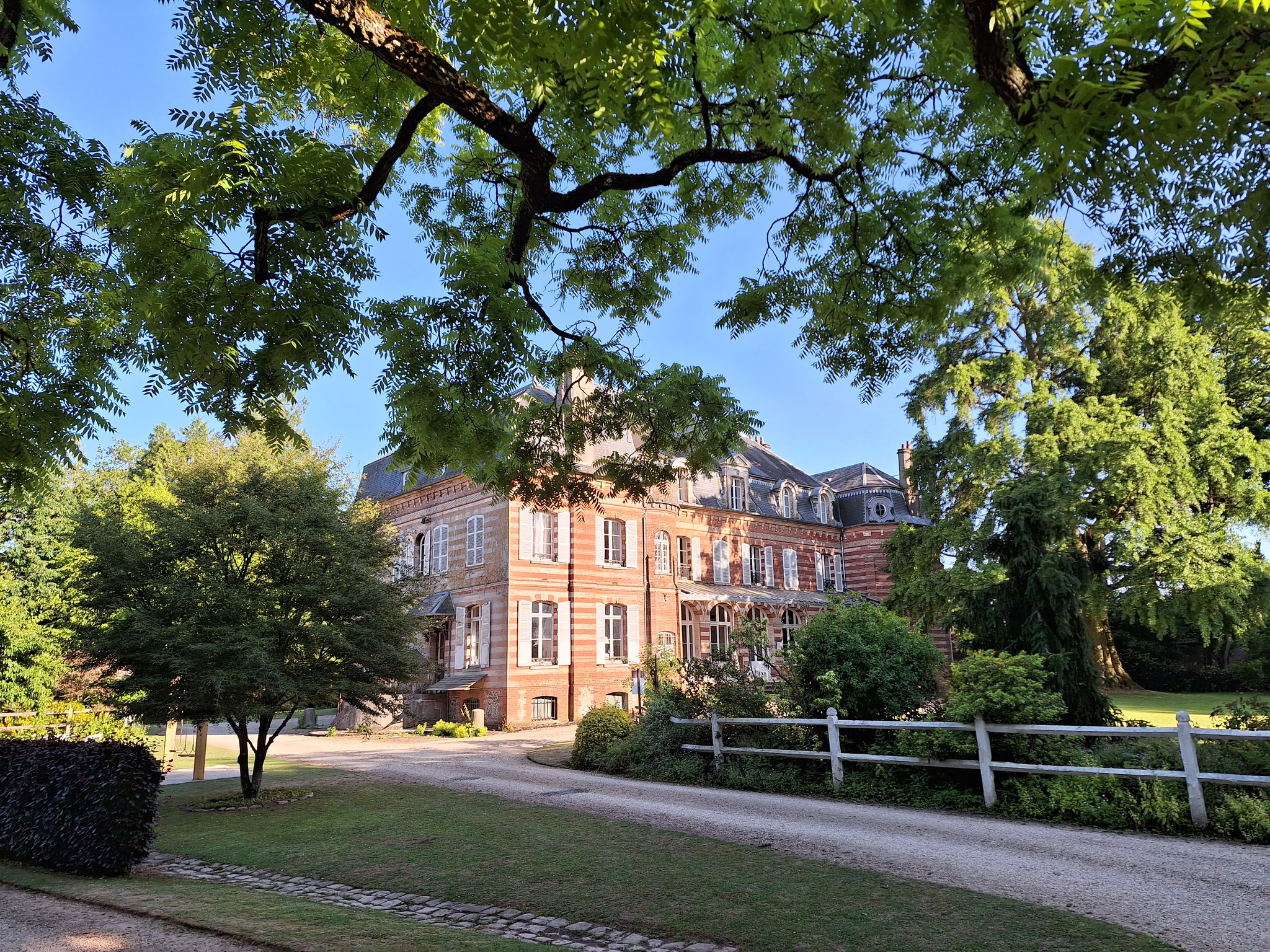 Le Parc à l'anglaise de Digeon - Parc Floral du Château de Digeon ...