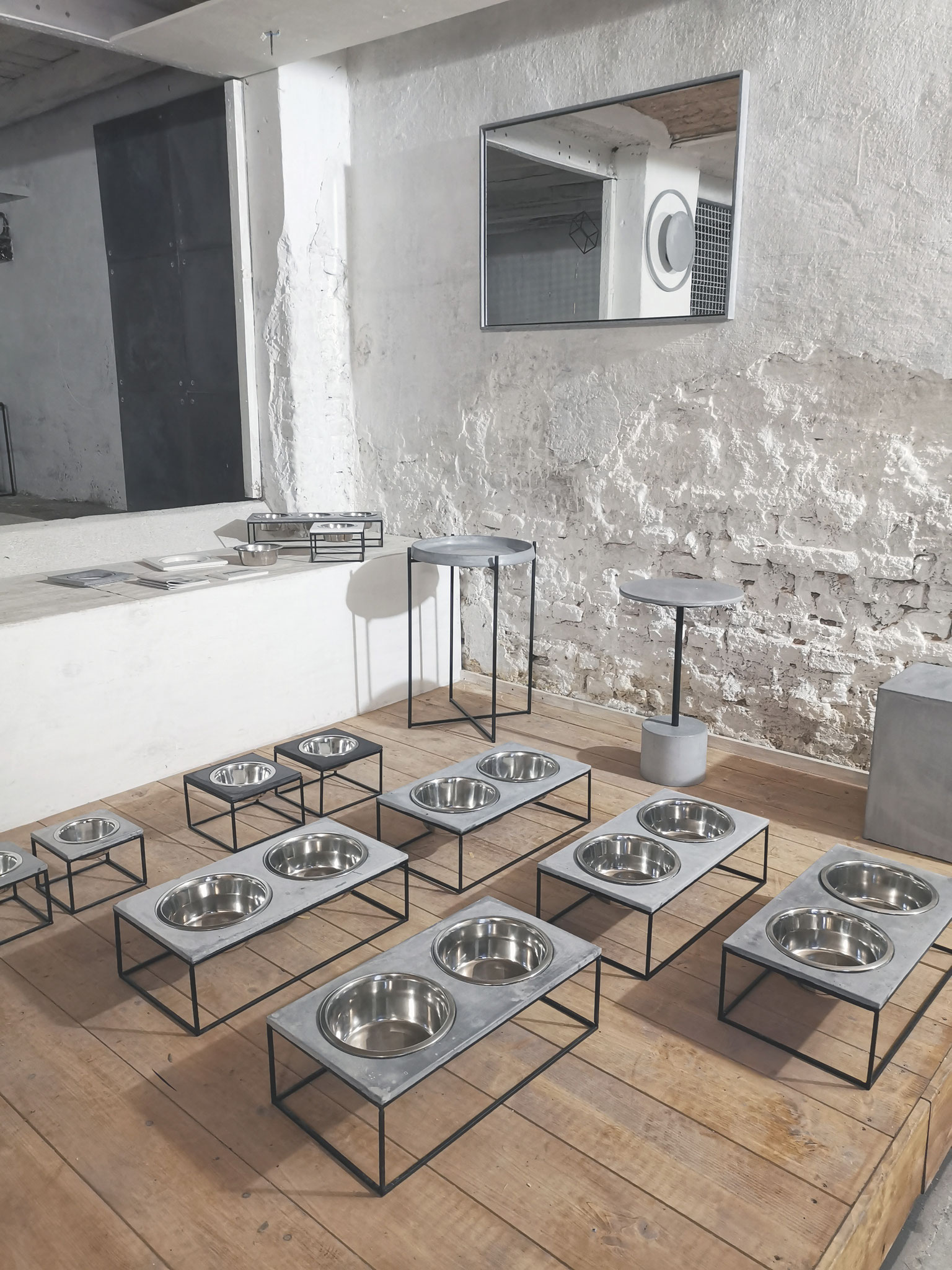 Design Futterstation für Hunde und Katzen - Betonmanufaktur fattoAmano ...