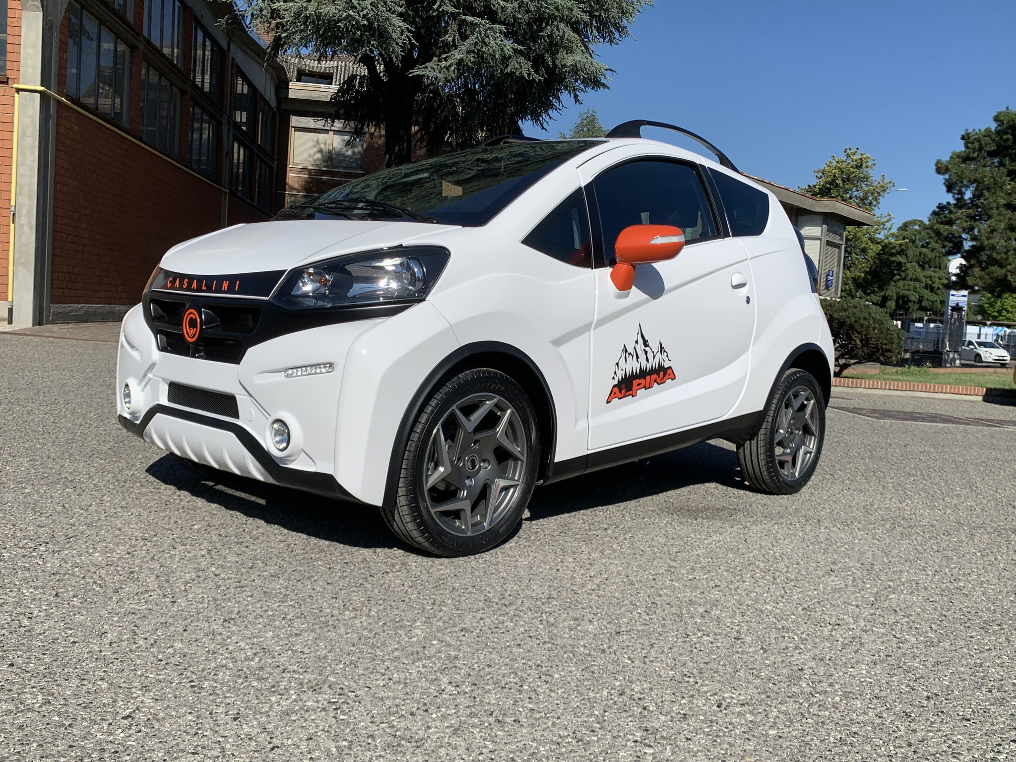 CASALINI ALPINA 550 - ForLoc CASALINI : Voiture Sans Permis à Tours (37)