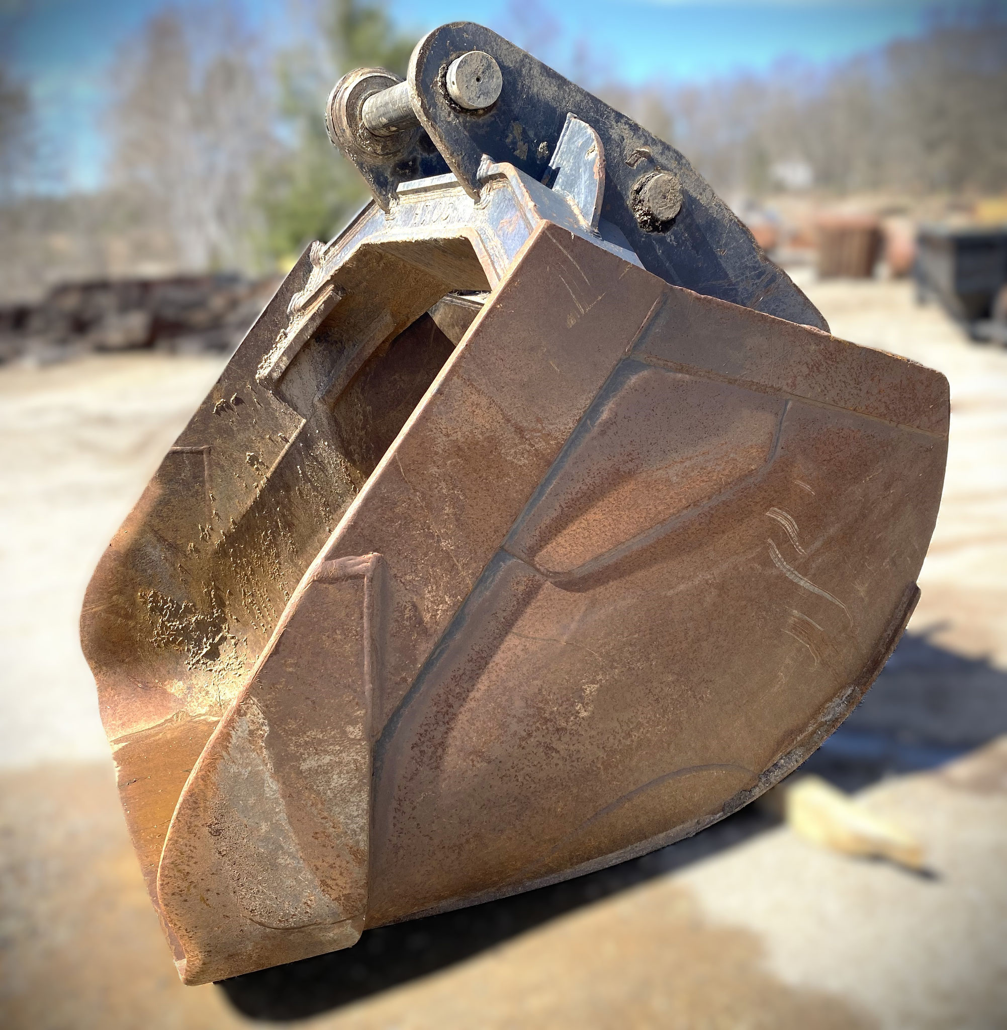 Used Bucket Store - Raveling Companies, LLC