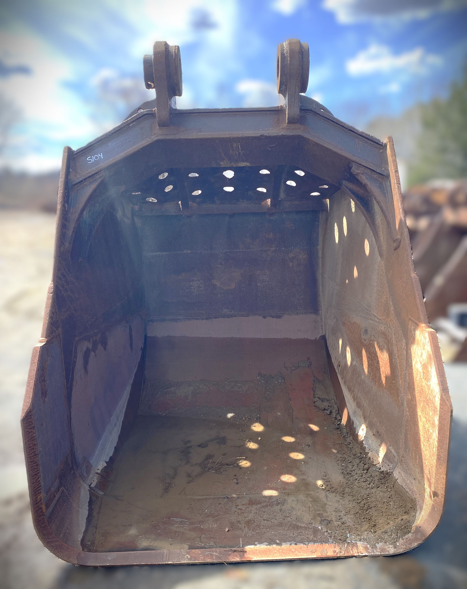 Used Bucket Store - Raveling Companies, LLC