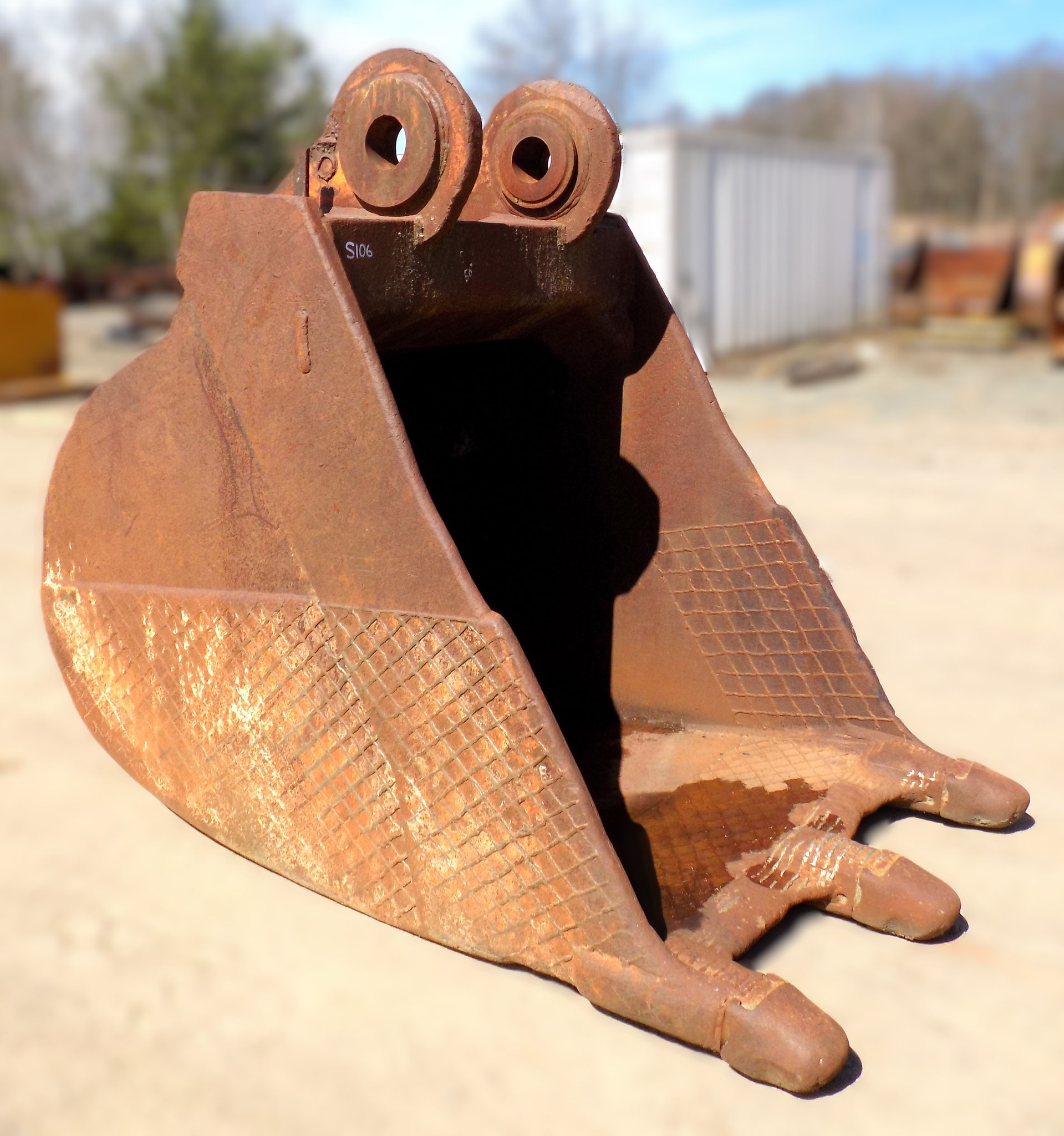 Used Bucket Store - Raveling Companies, LLC