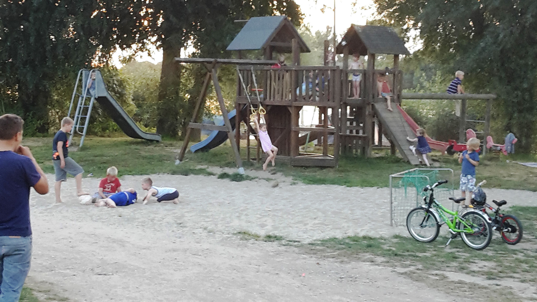 Camping am Rhein zwischen Köln und Düsseldorf - Camping am Rhein ...