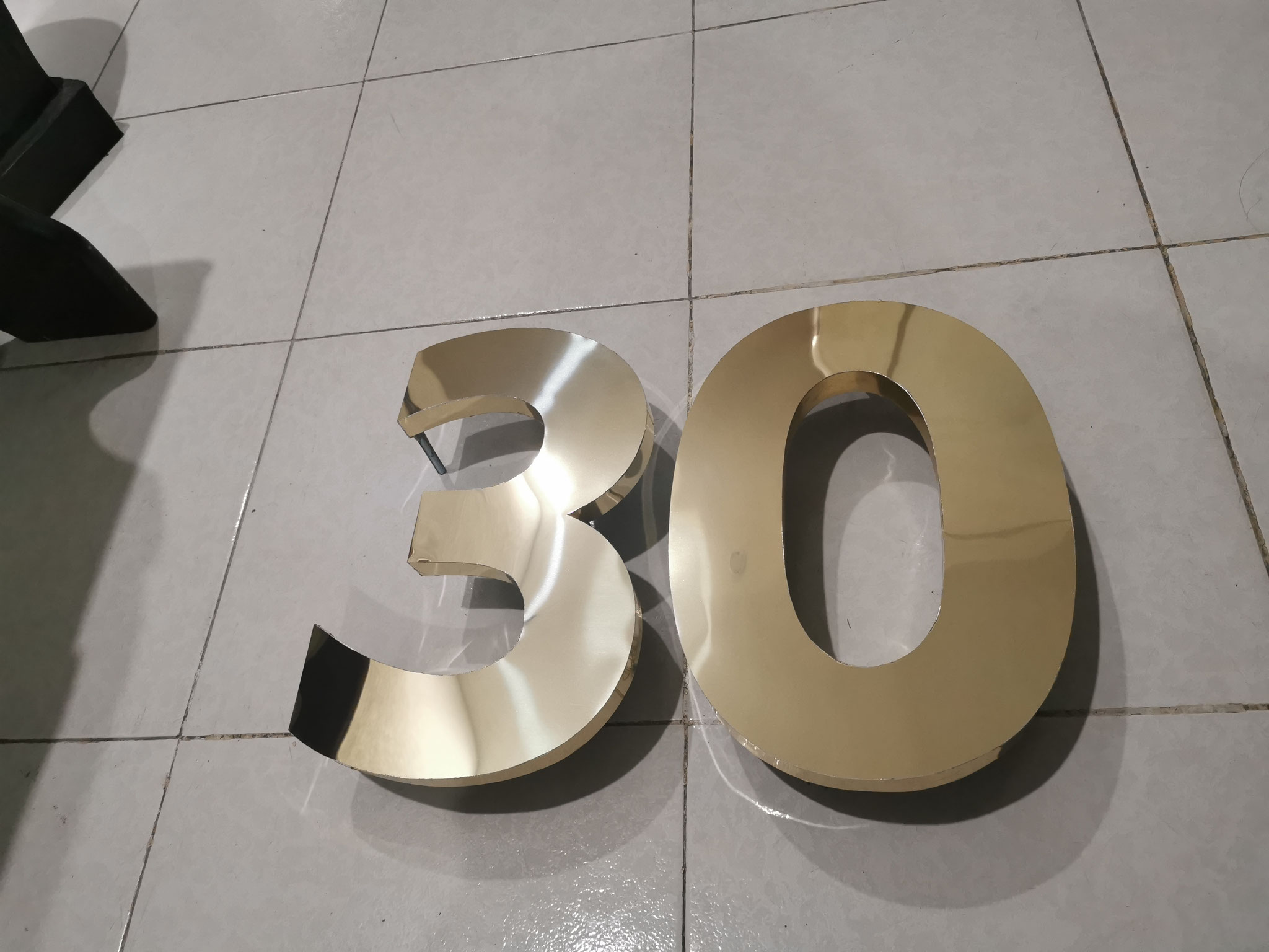 LETRAS METÁLICAS 3D, CON O SIN LED´S. - Manufactura y Comercialización ...