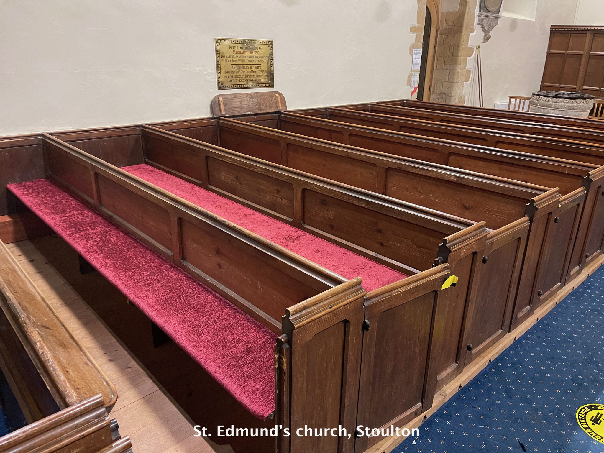 GALLERY - Church pew seats heating