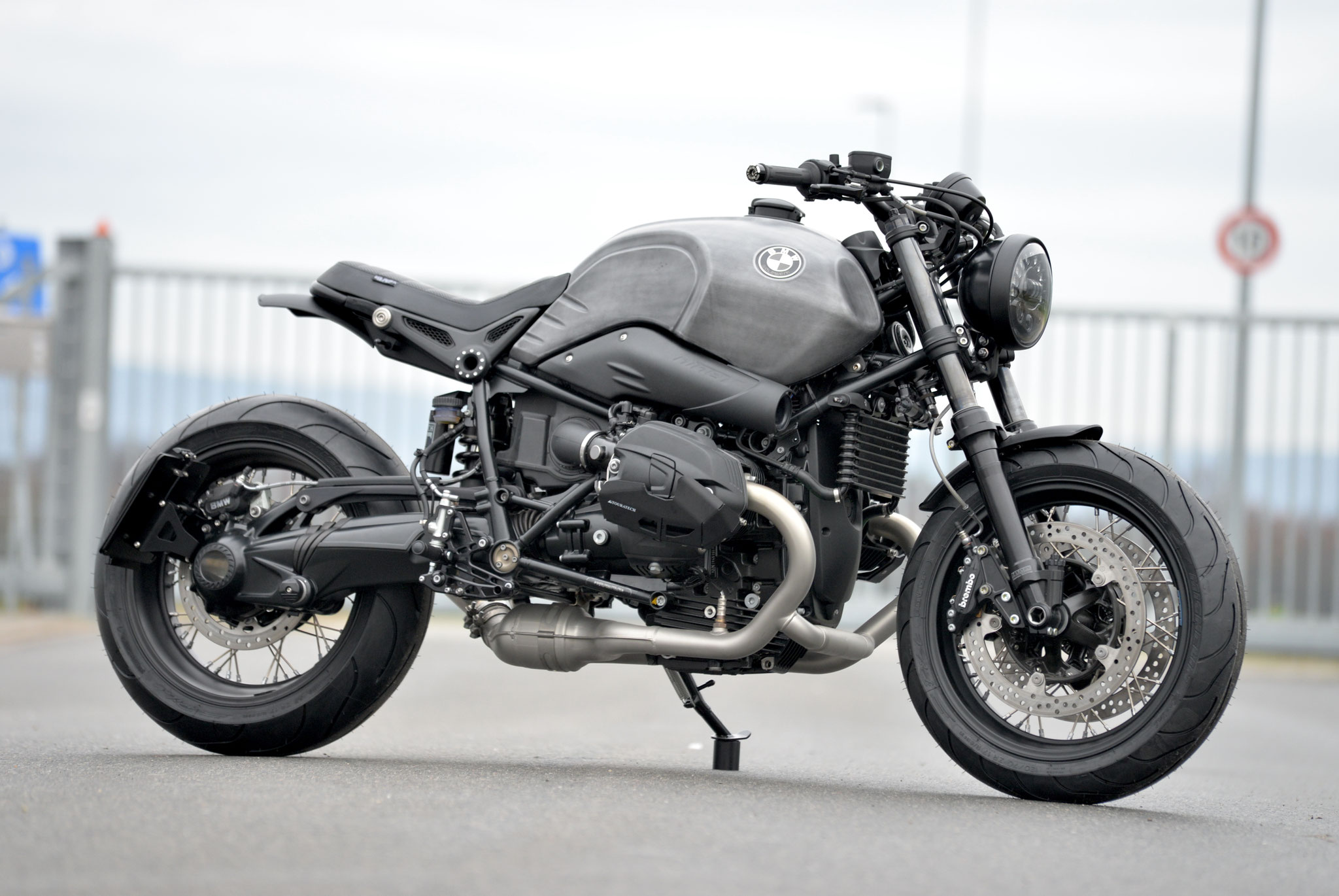 R9T® Roadster - WalzWerk® Motorcycles