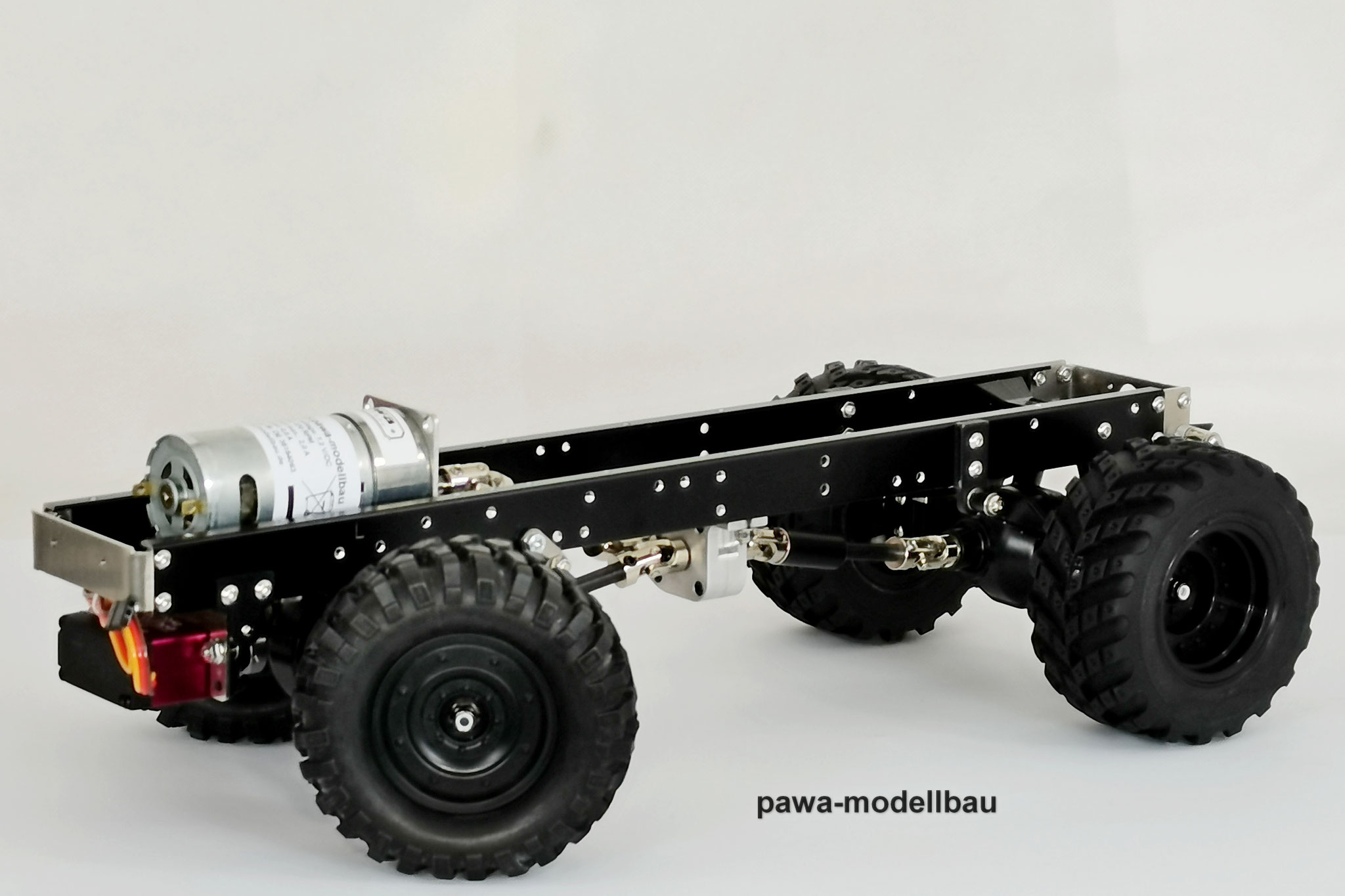 AGROTRUCK 2-Achsen Fahrgestell 4x4 - pawa-modellbau Bremerhaven