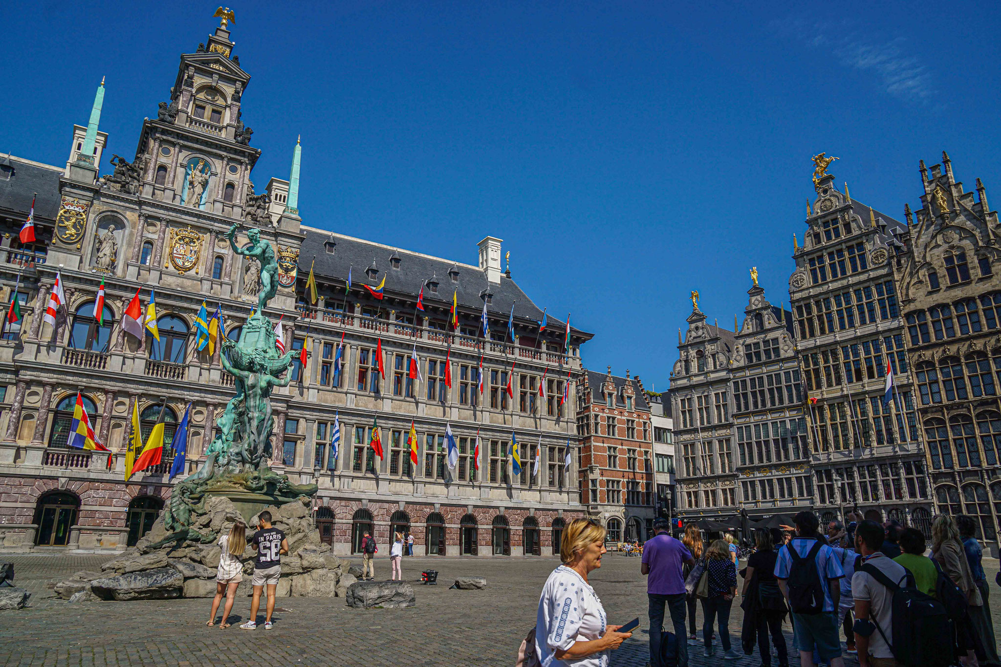 VIVA ONE Reisebericht Teil 3: Das prächtige Flandern mit Gent und Antwerpen - Flusskreuzfahrt ...